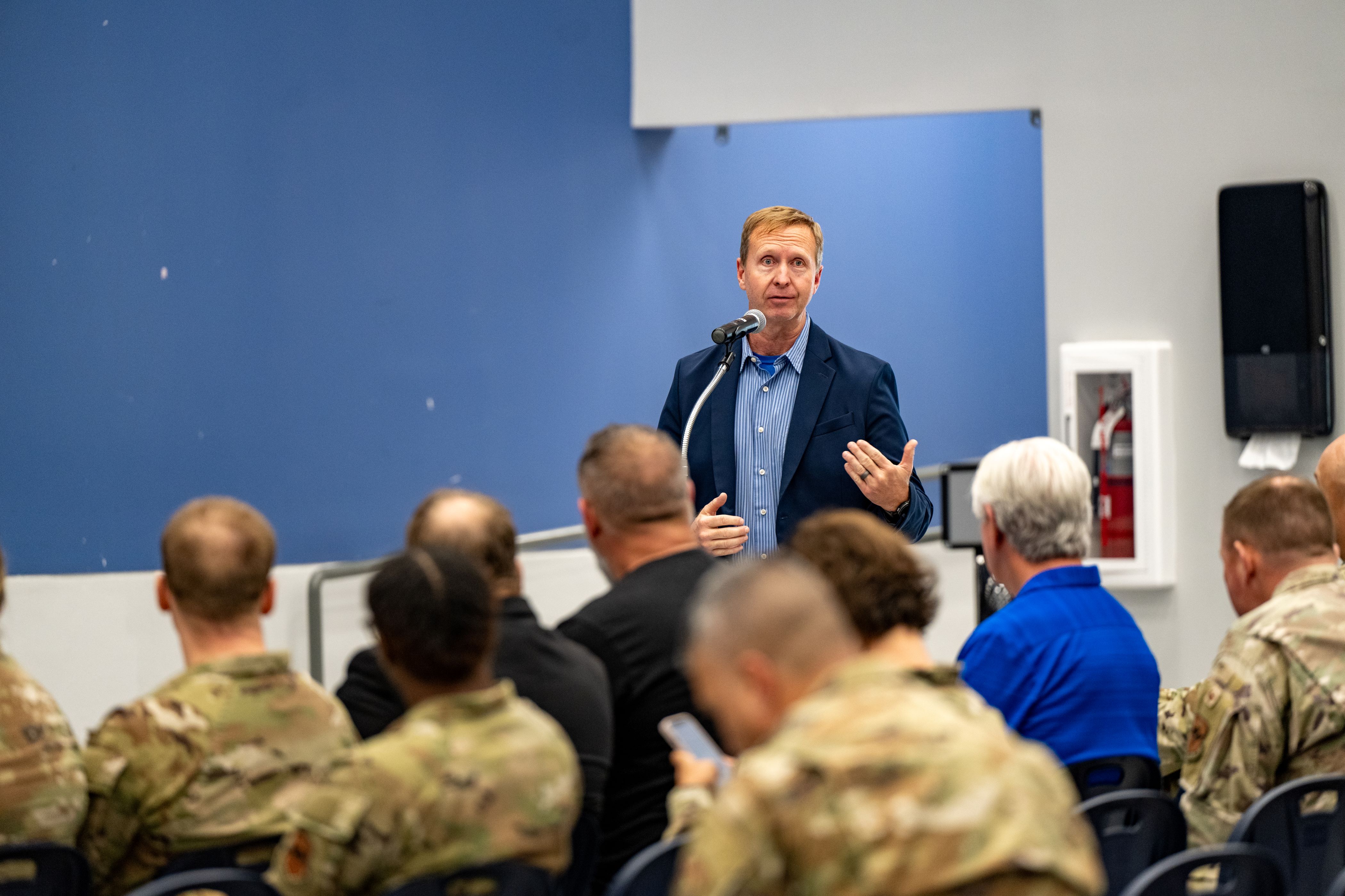 'Community Connection' events strengthen community bonds, build connections > Joint Base San ...