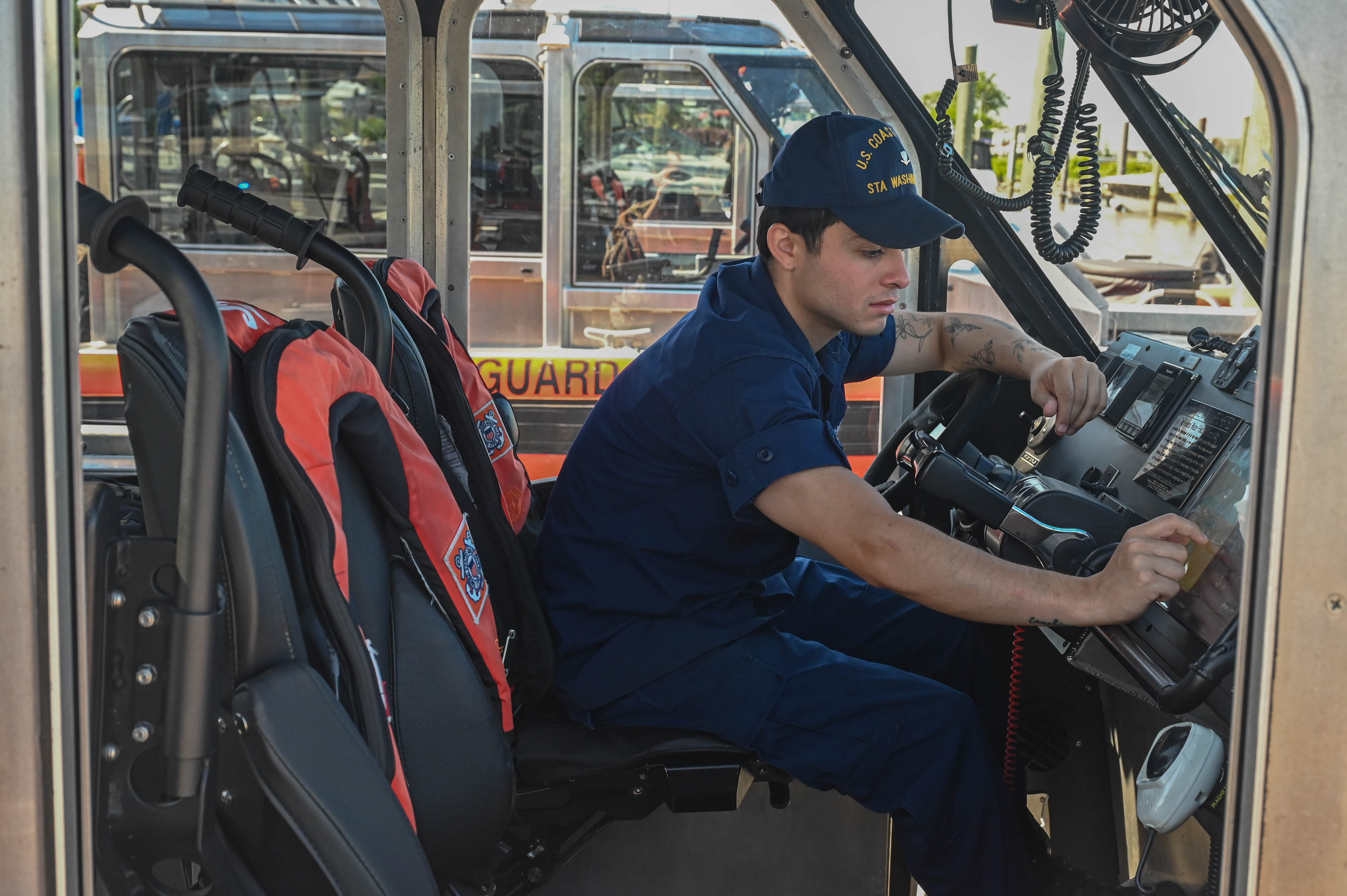 Coast Guard leads coordinated waterway security operations in DC ...