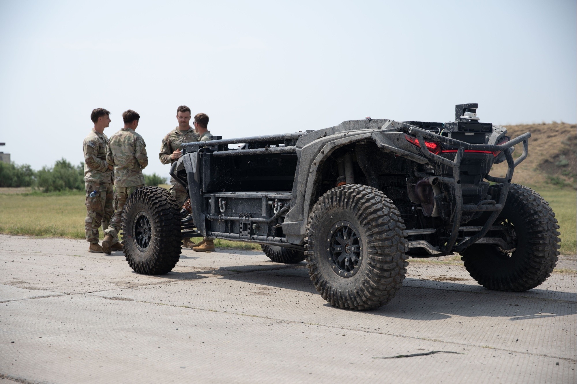 U.S. Army tests innovative autonomous tactical vehicle prototype ...