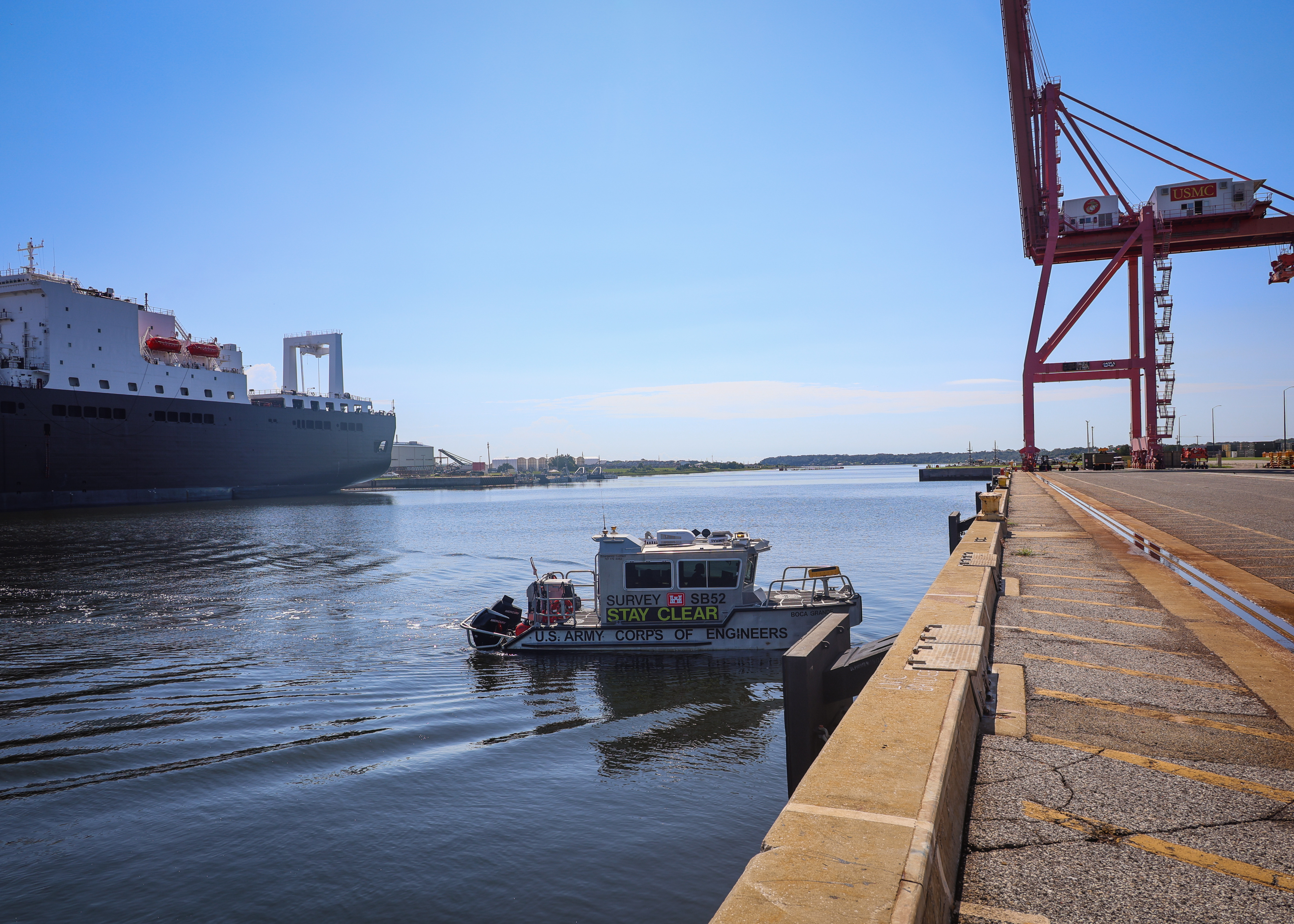 Marine Corps Slipway Survey Supports Prepositioning, Hurricane ...