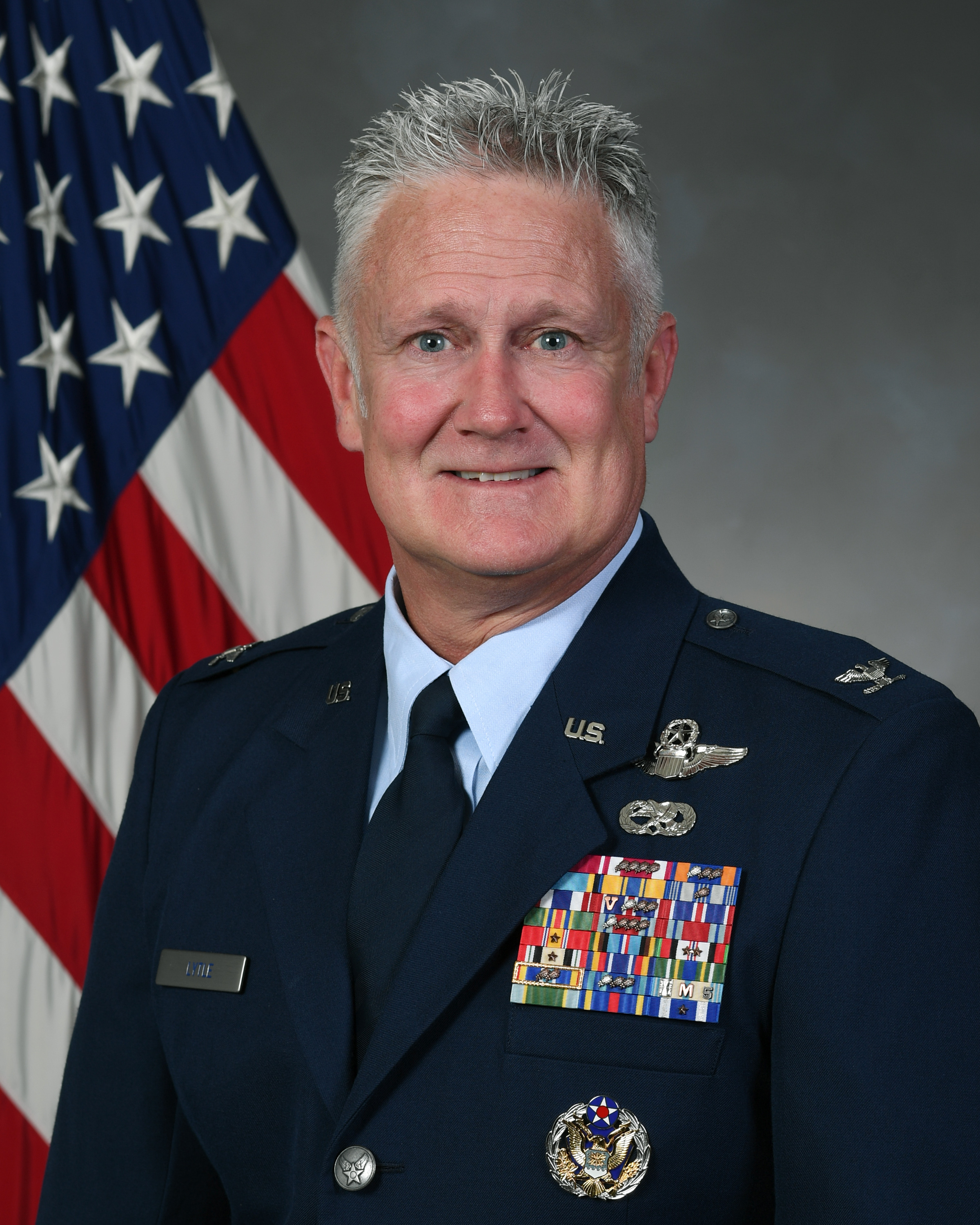 ROBERT F. LYTLE > Air Force Reserve Command > Biography