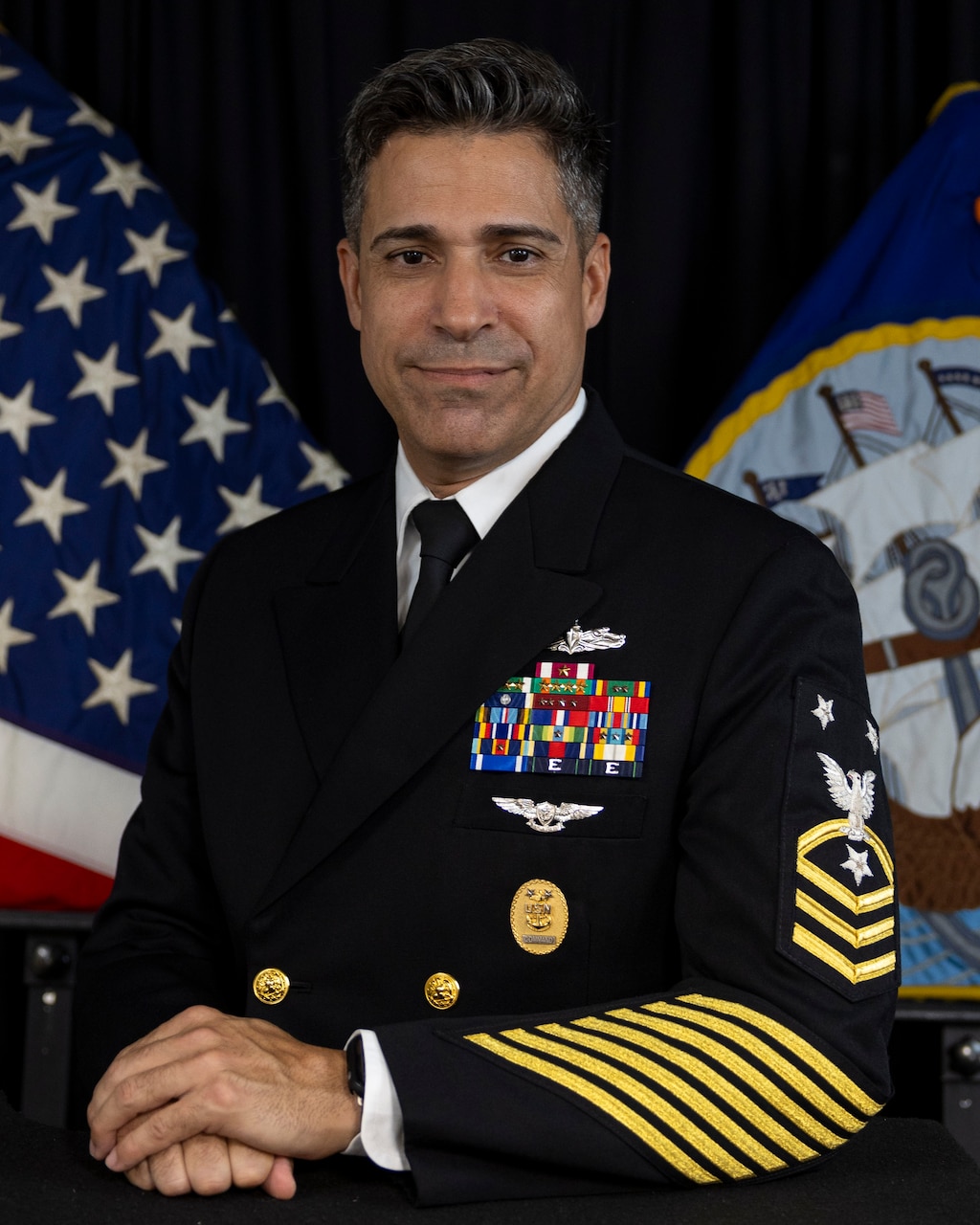 CMC > Commander, Navy Region Europe, Africa, Central > Bio Detail