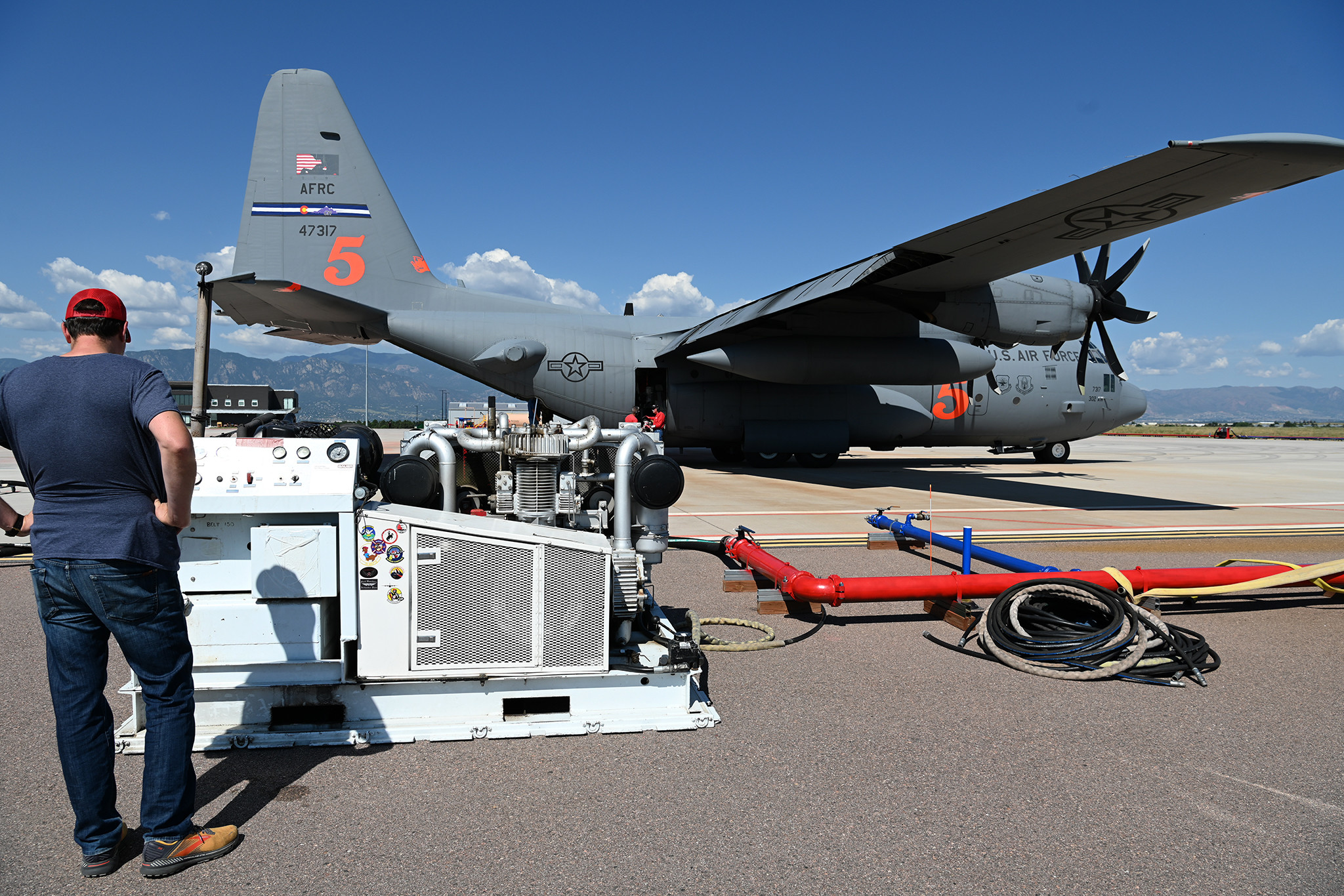 Military firefighting aircraft respond to Colorado Wildfires > Nevada ...
