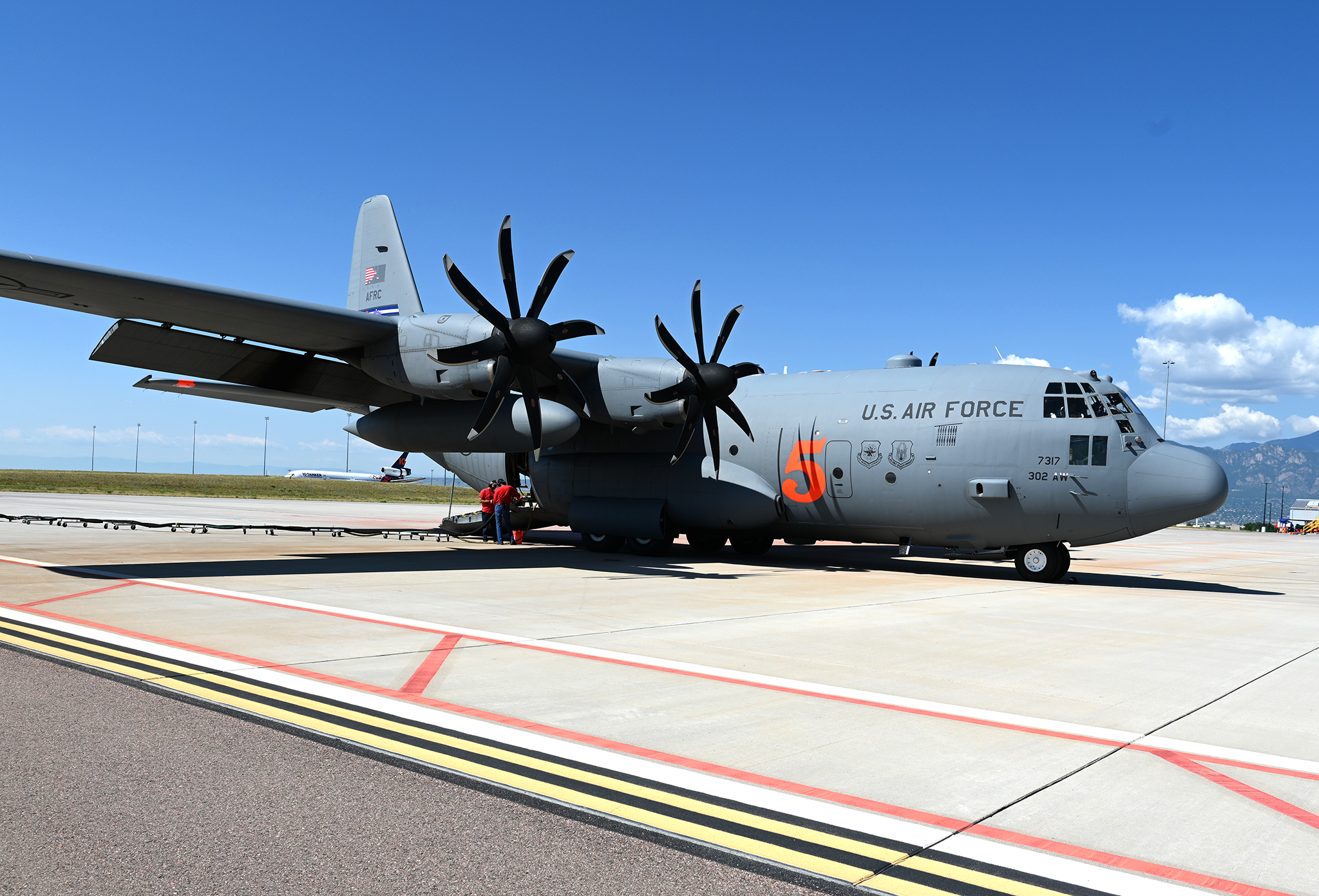 Military firefighting aircraft respond to Colorado Wildfires > Nevada ...