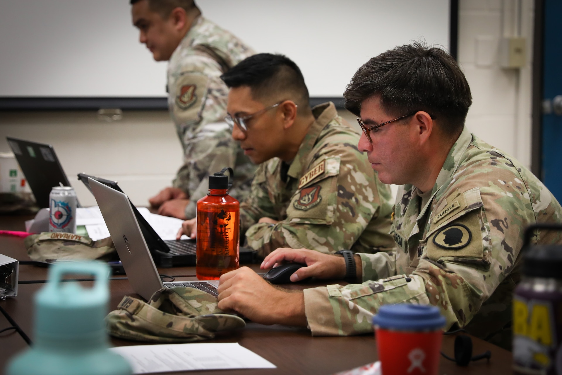 How to Prepare a Briefing Card > DINFOS Pavilion > How To