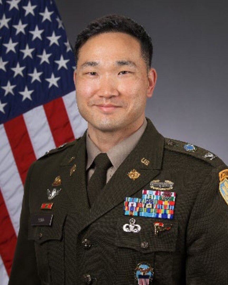 Colonel Dennis L. Han > Defense Logistics Agency > Biography Details