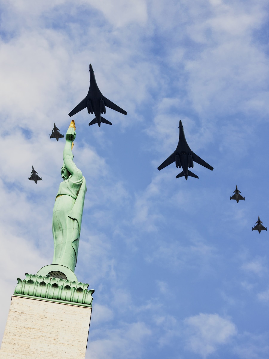 U.S., Allied aircraft fly together over Riga, Latvia – demonstrate ...
