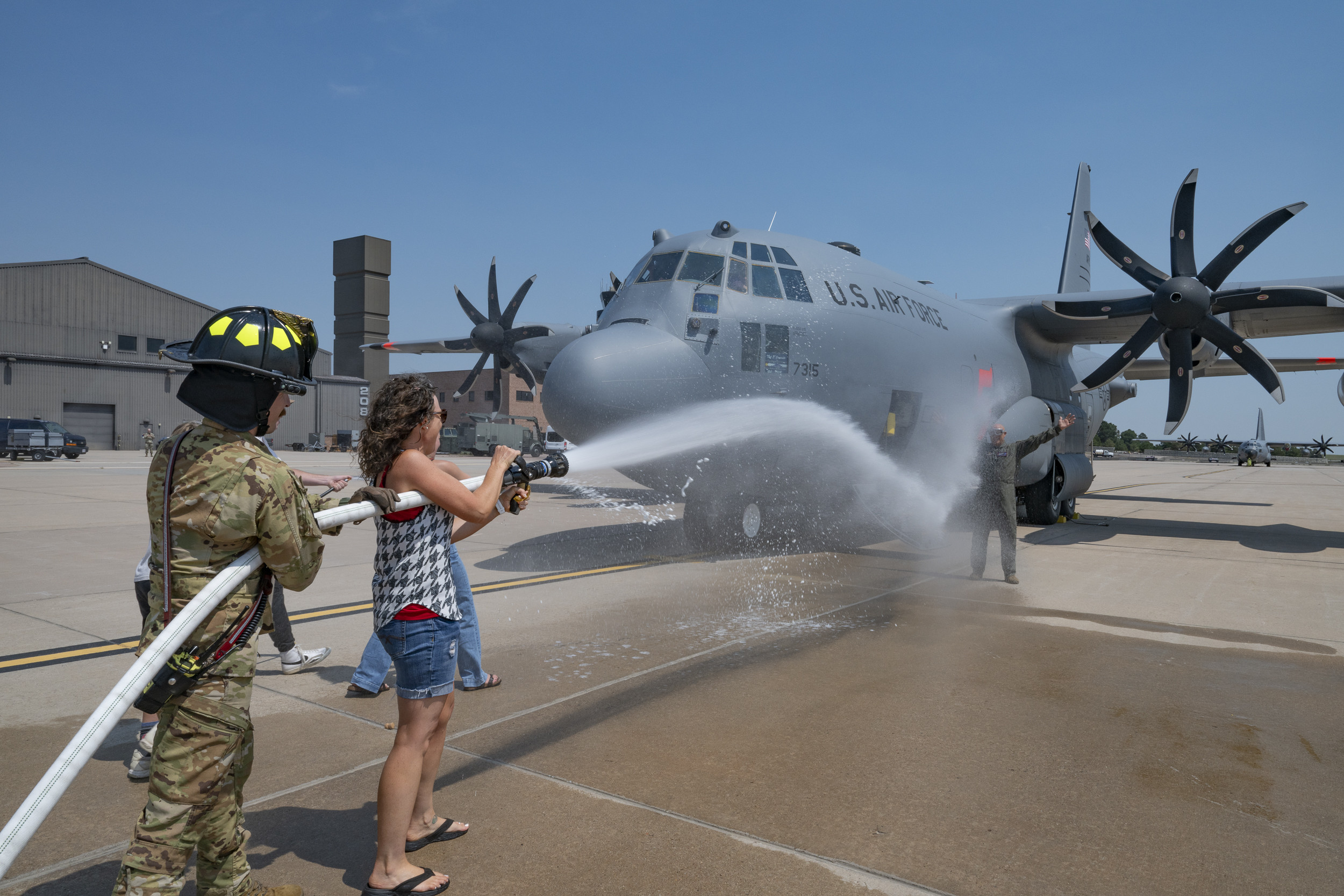 731 AS senior loadmaster retires > 302nd Airlift Wing > Article Display