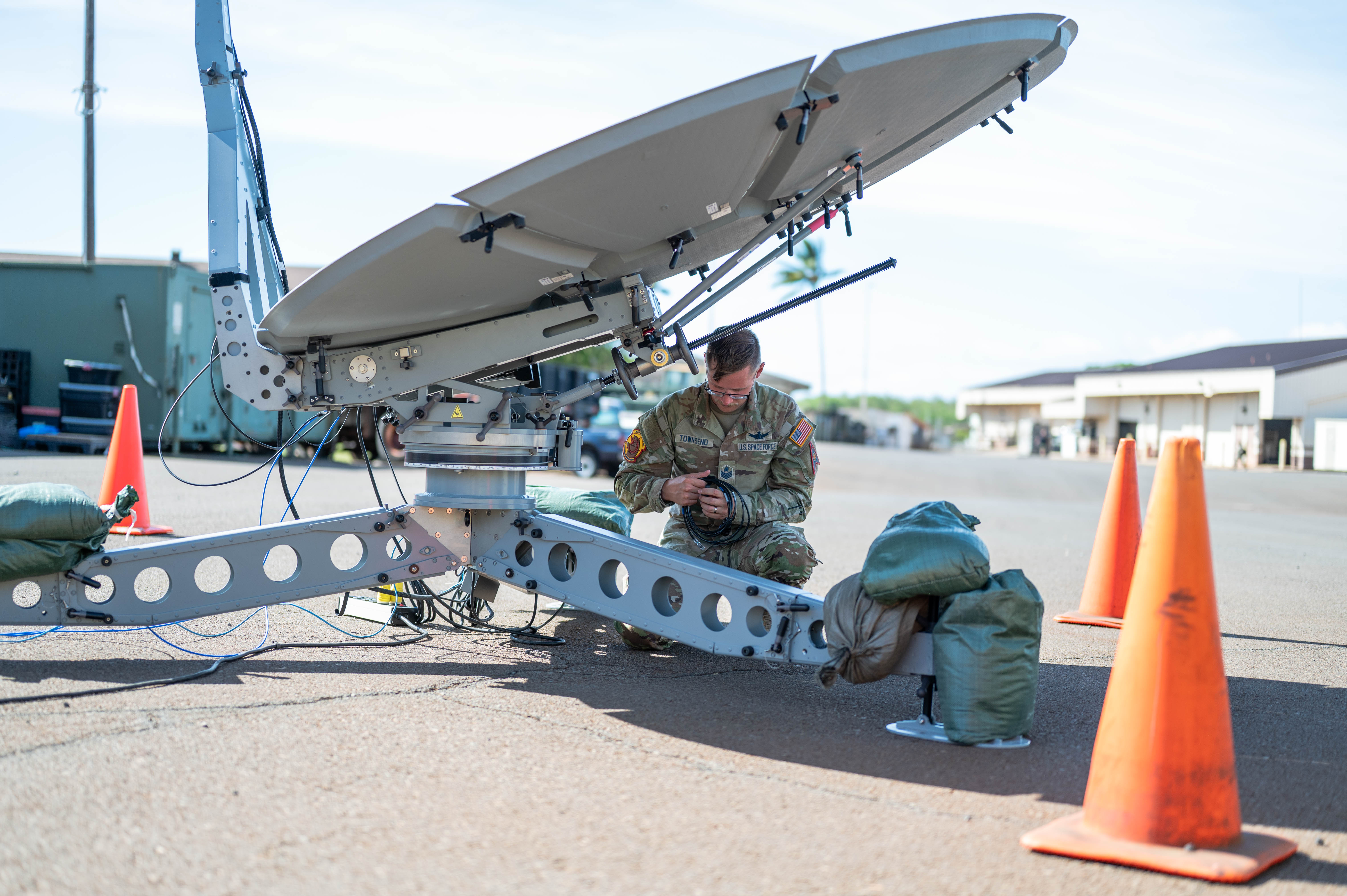 Building a more agile, integrated force: DAF cements inaugural DLE > U ...