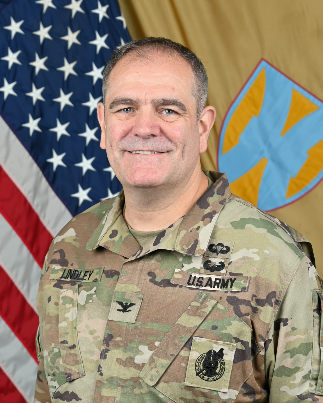 Col. Michael Lindley, Deputy Commanding Officer > 21st Theater ...