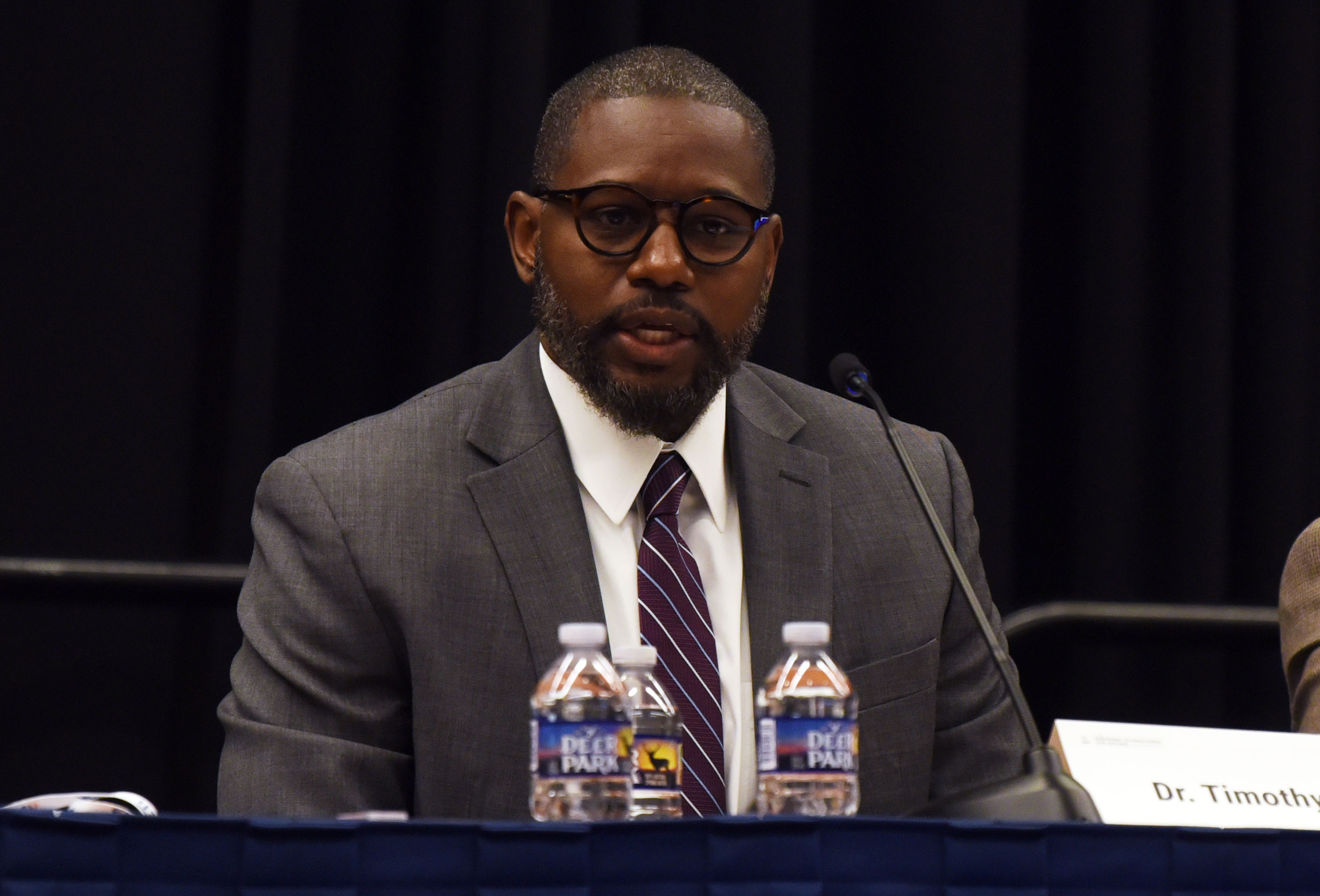 Officials Aim to Field Critical Technologies Rapidly, at Quantity ...