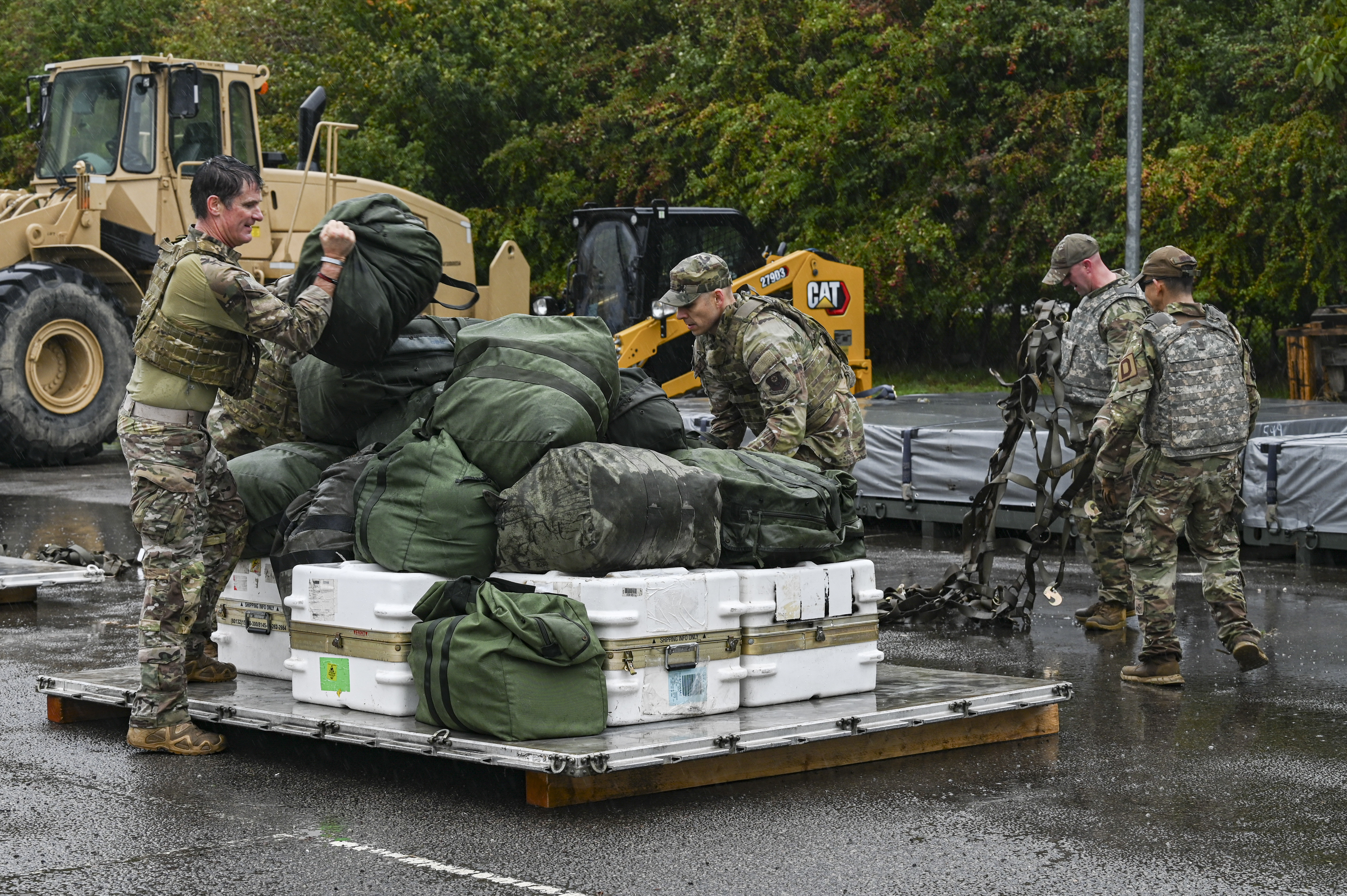 Team Mildenhall hosts their first Warrior Fitness Challenge > Royal Air ...