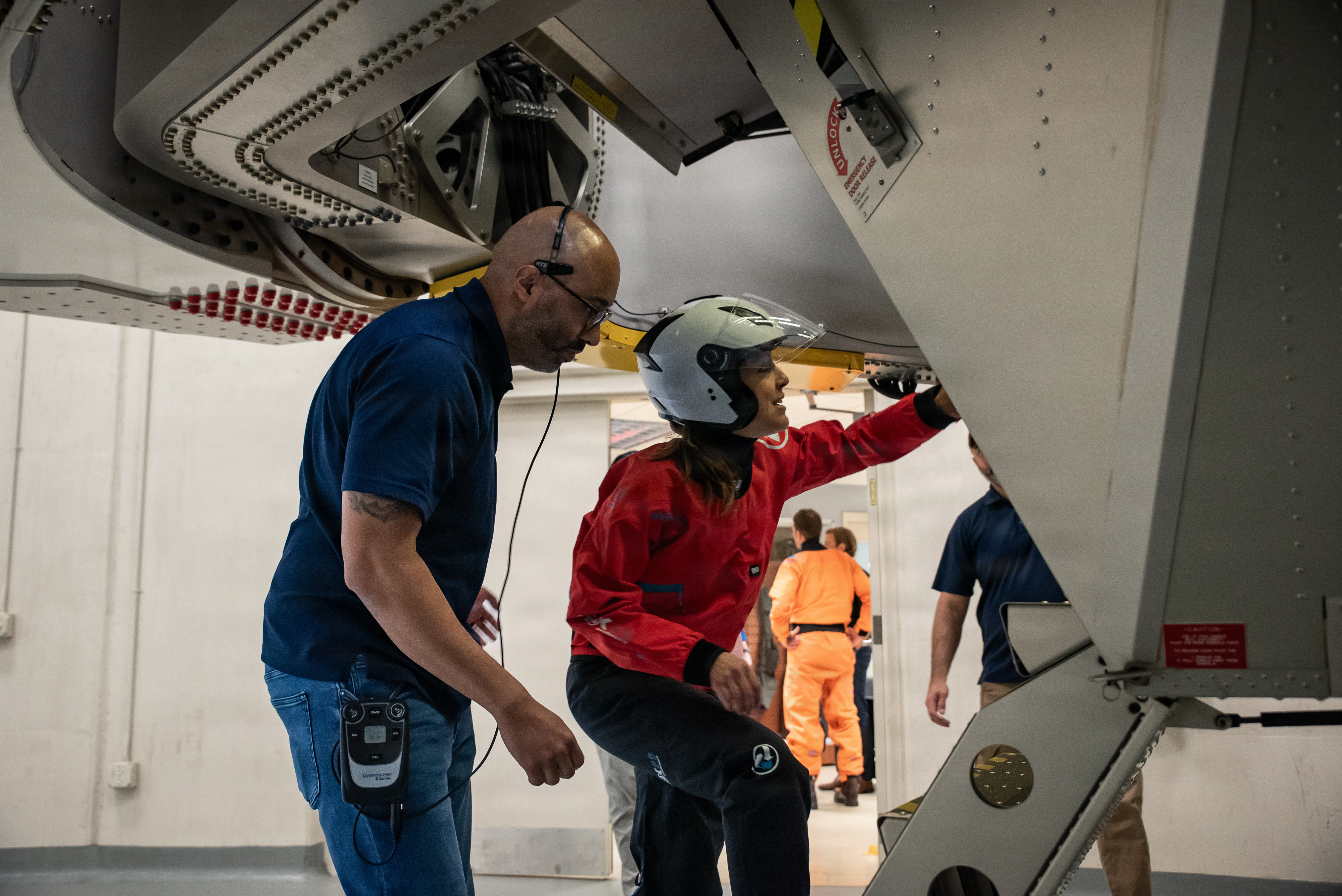 711 HPW centrifuge simulates spaceflight for astronauts > 37th Training ...