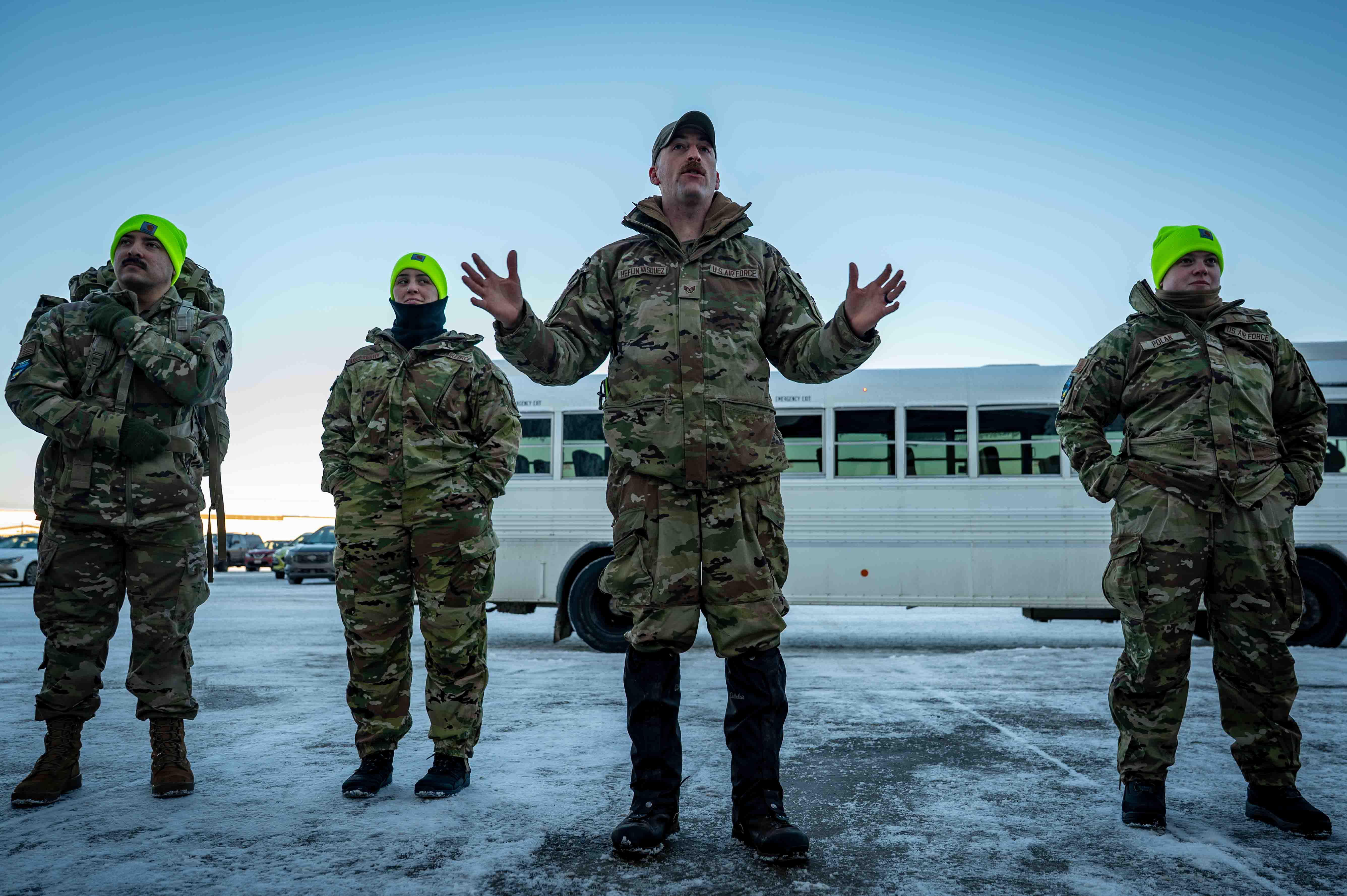 Airmen participate in Arctic Resiliency Training > Joint Base Elmendorf ...