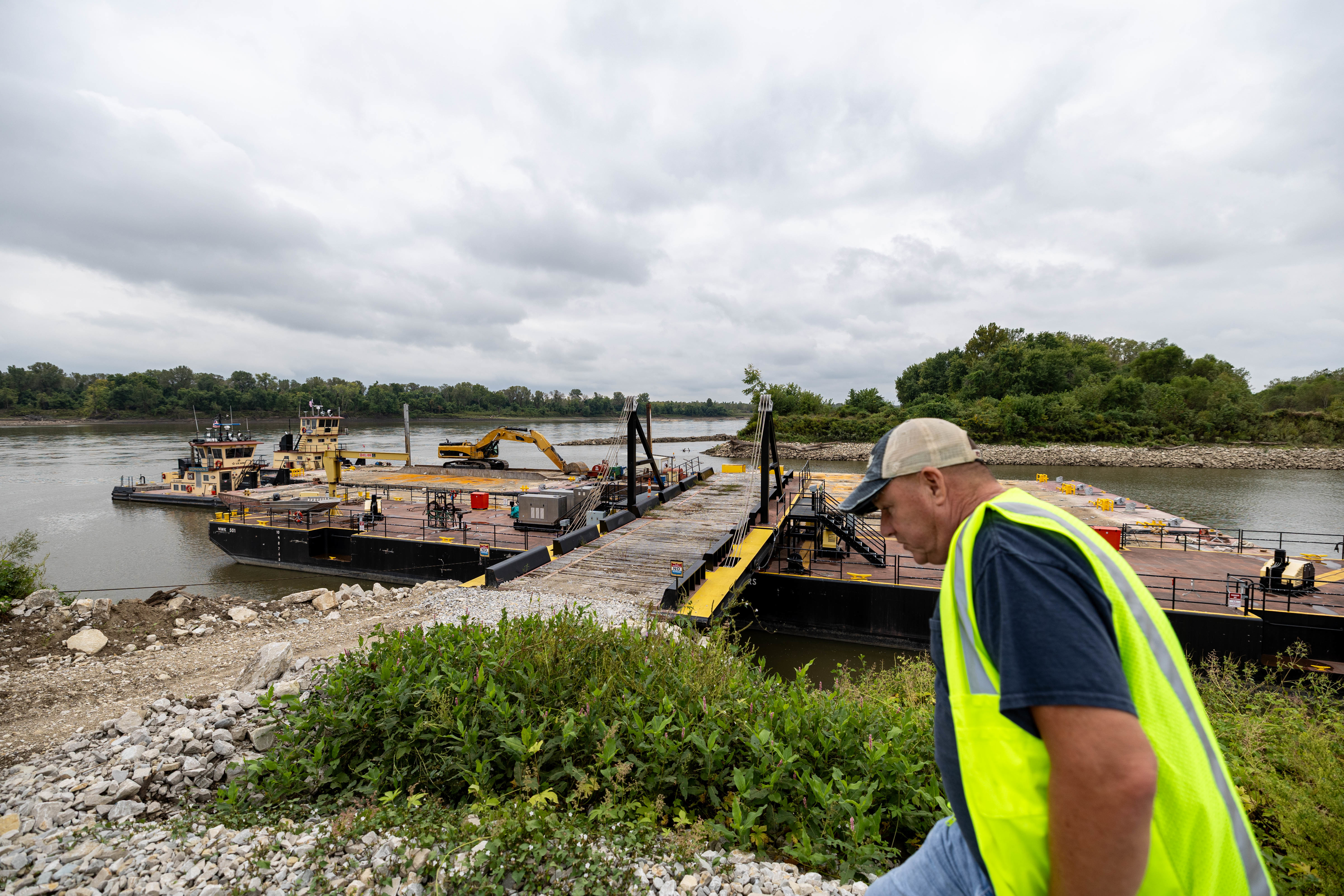 Missouri River Navigation Structure repairs continue with Cora Island flow control structures ...