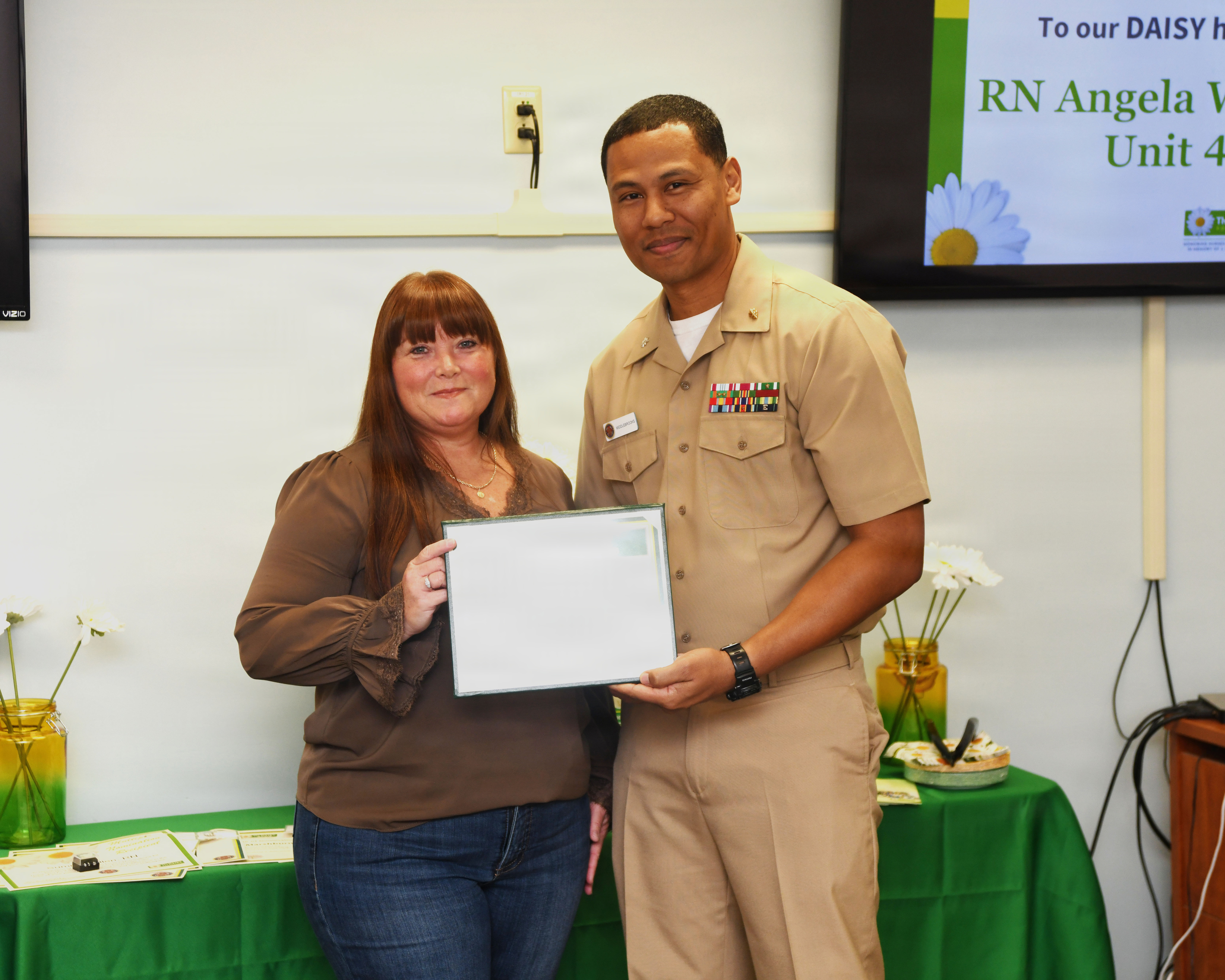 NMCCL recognizes DAISY Award winner and nominees > Navy Medicine > News