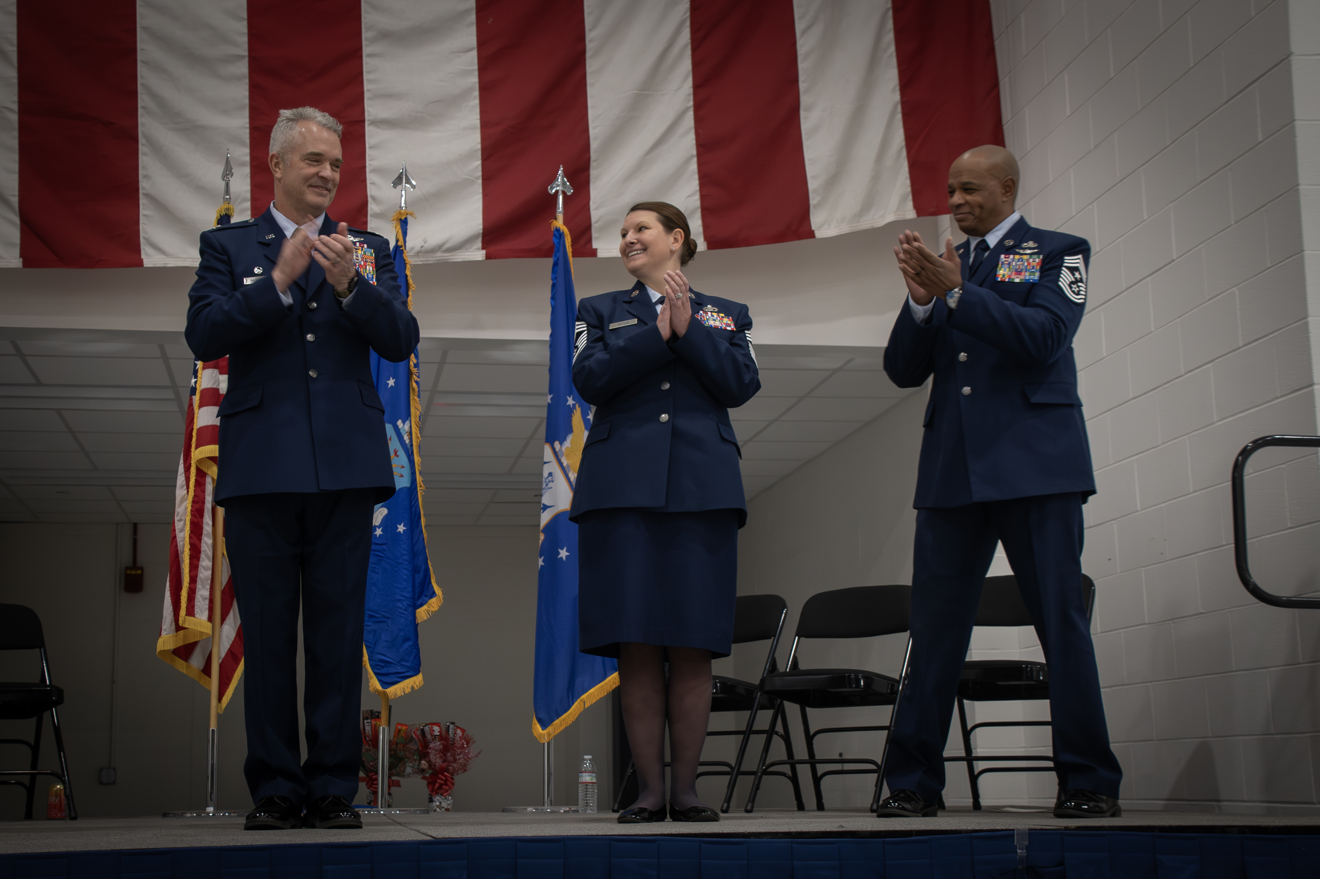 The 179th Cyberspace Wing Welcomes Command Chief Nettle > 179th ...