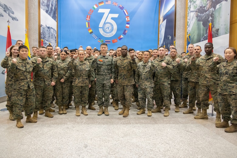 MARFORK bids farewell to their LNO from the ROKMC > U.S. Marine Corps ...