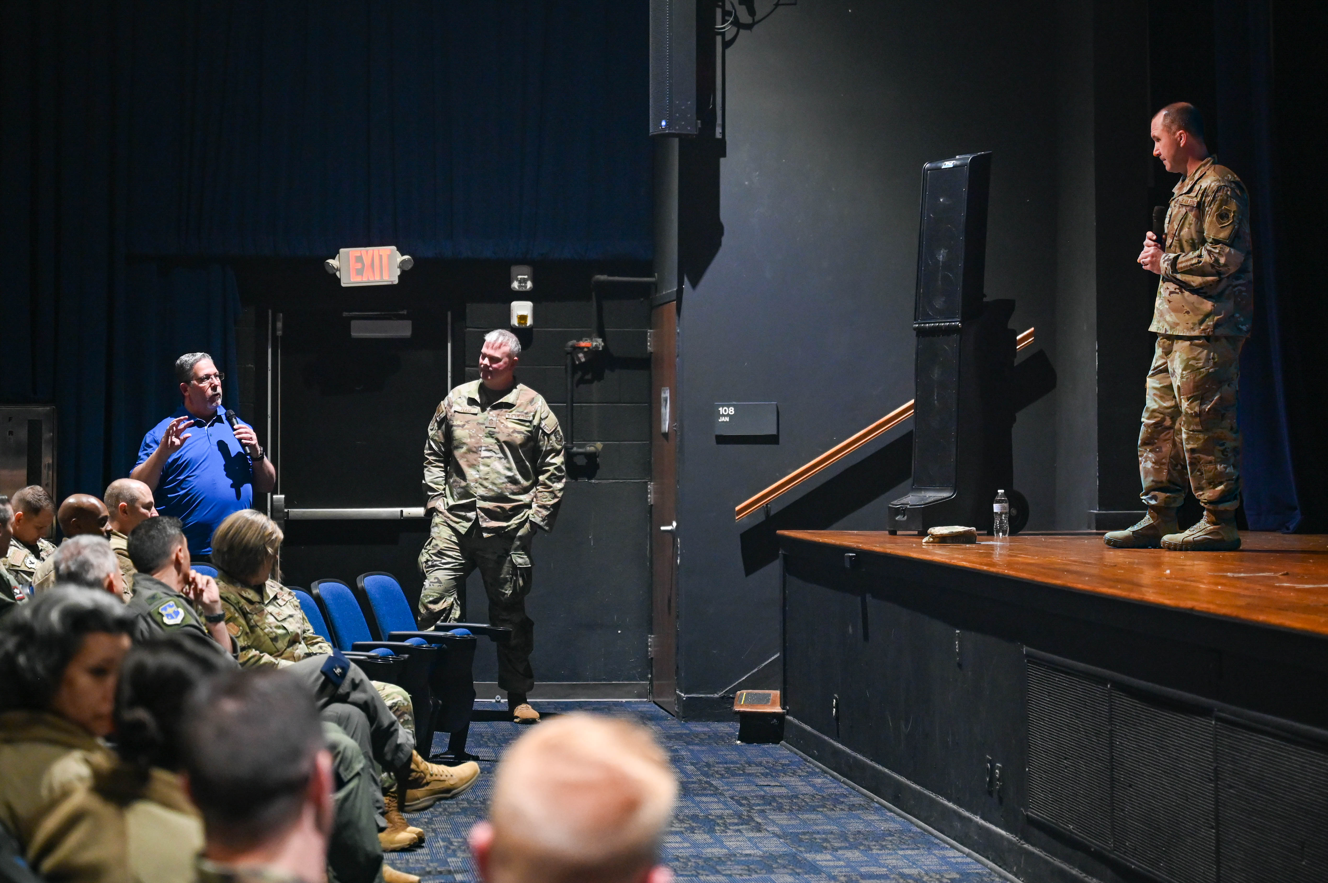 19th AW commander holds all-call, updates Airmen > Little Rock Air ...