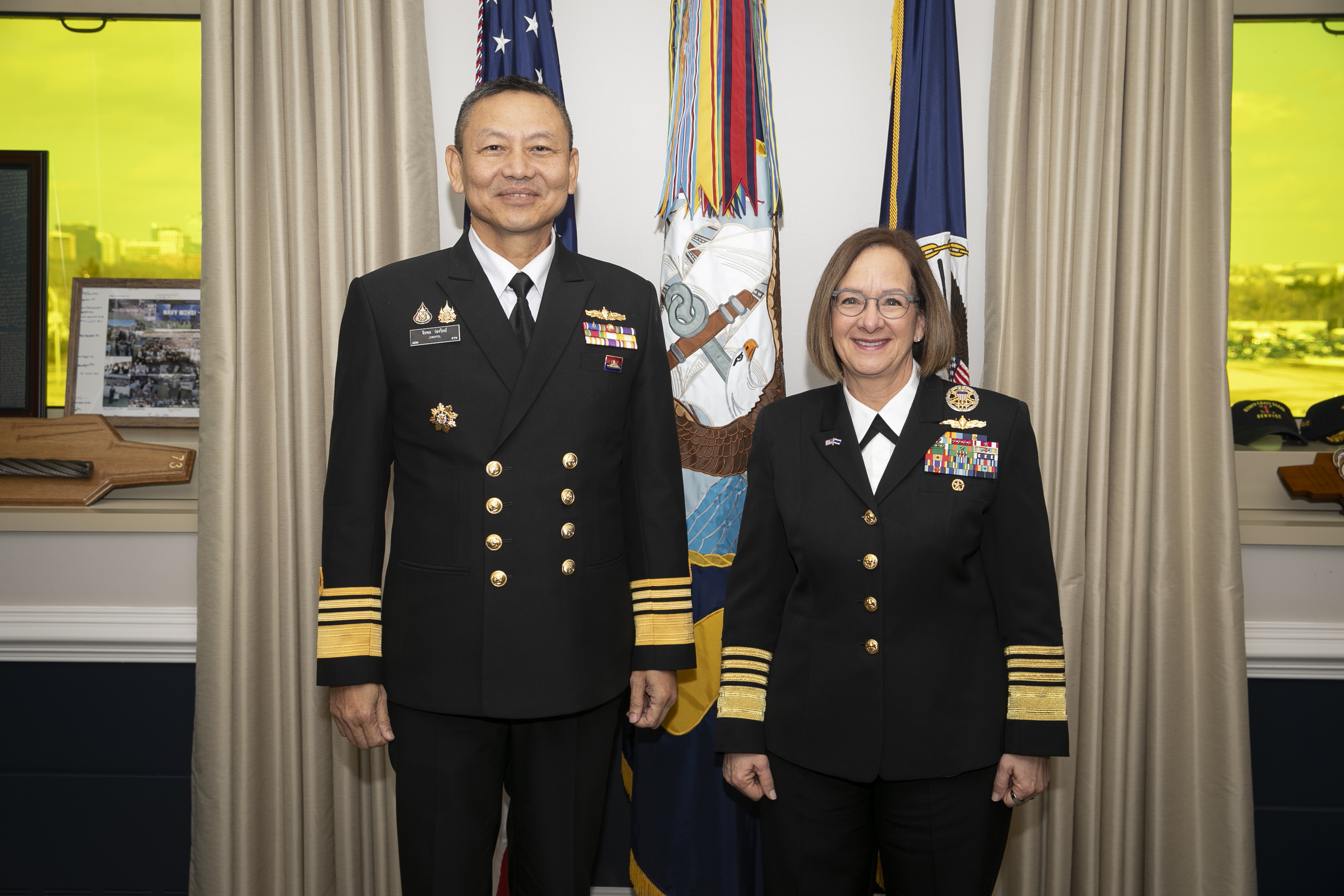 Chief of Naval Operations Adm. Lisa Franchetti met with Commander-in ...