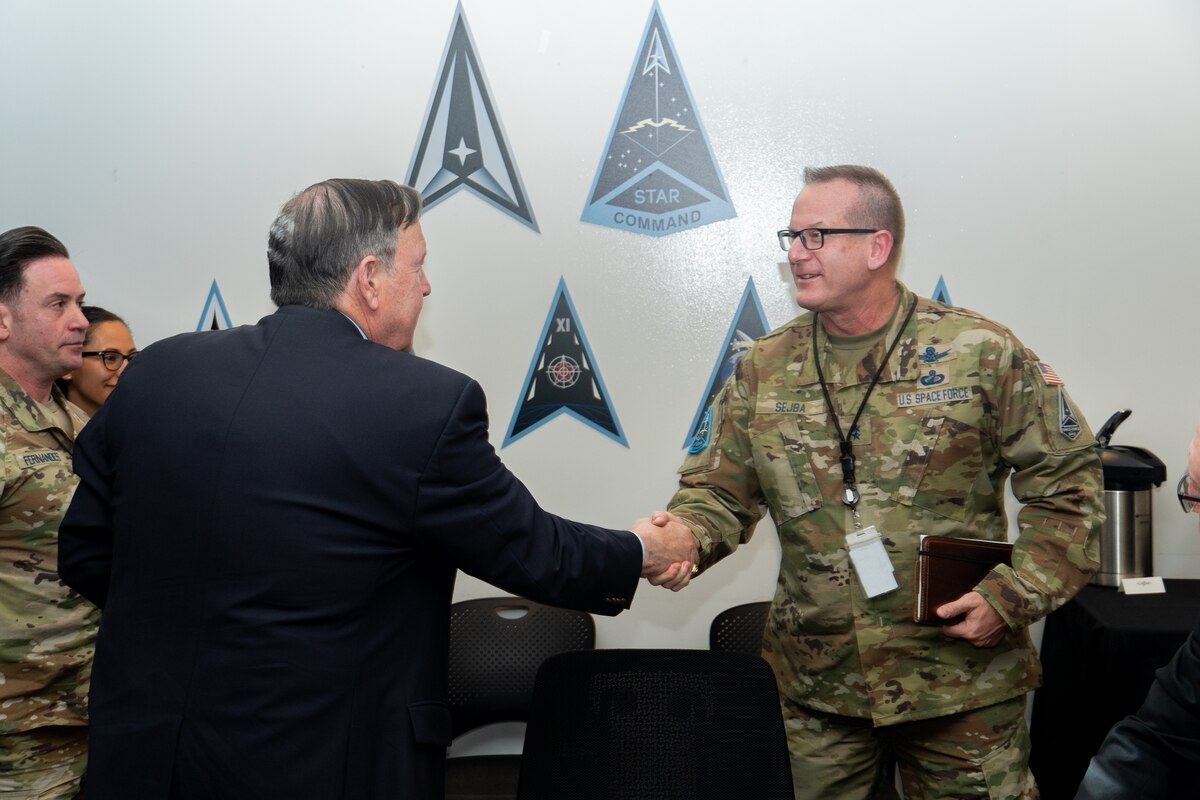 STARCOM Strengthens Ties with NIU to Develop Intelligence Leaders ...