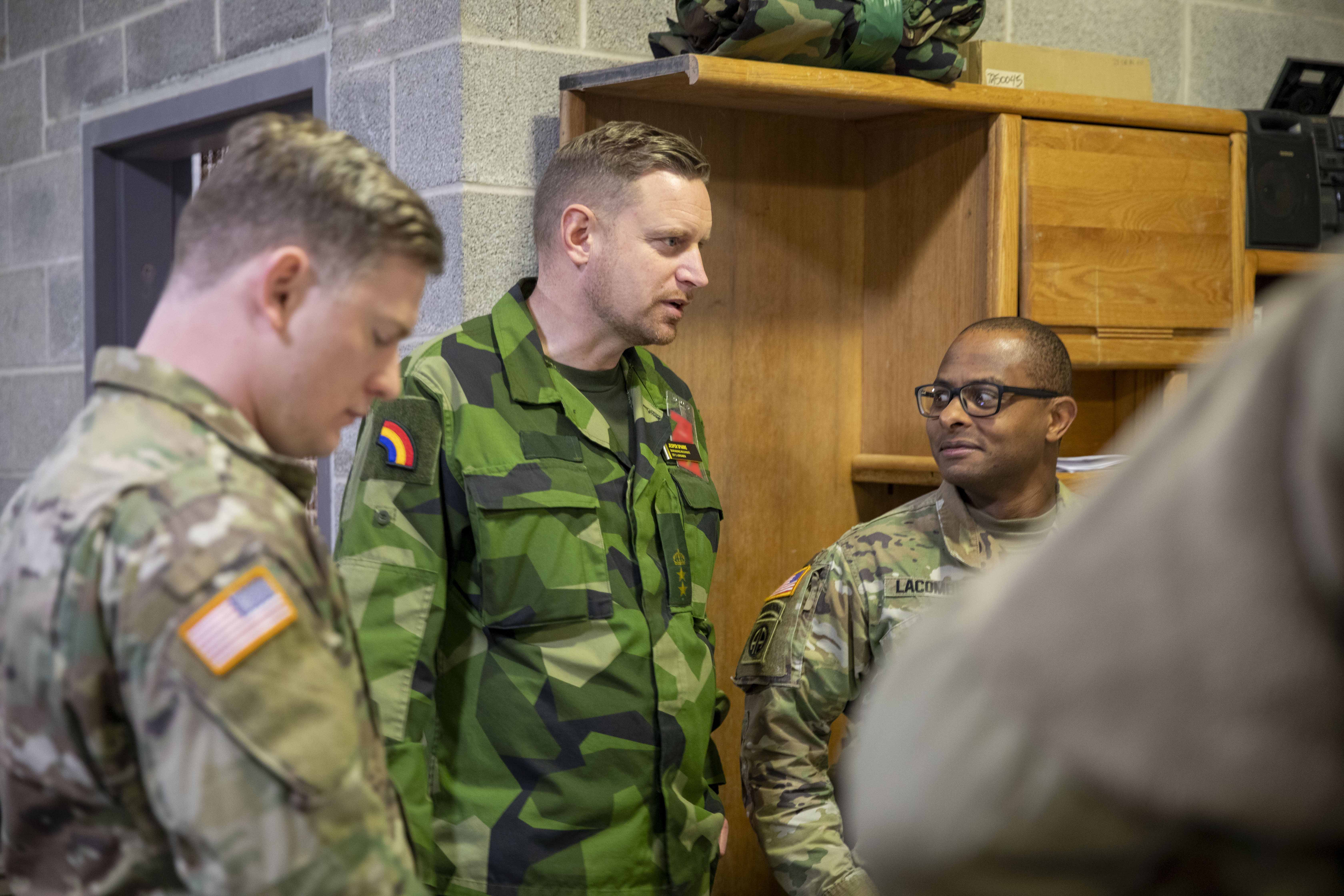 Swedish partners train with 42nd ID during Warfighter exercise > 75th U.S. Army Reserve ...