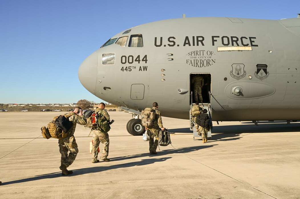 433rd Airlift Wing > Home