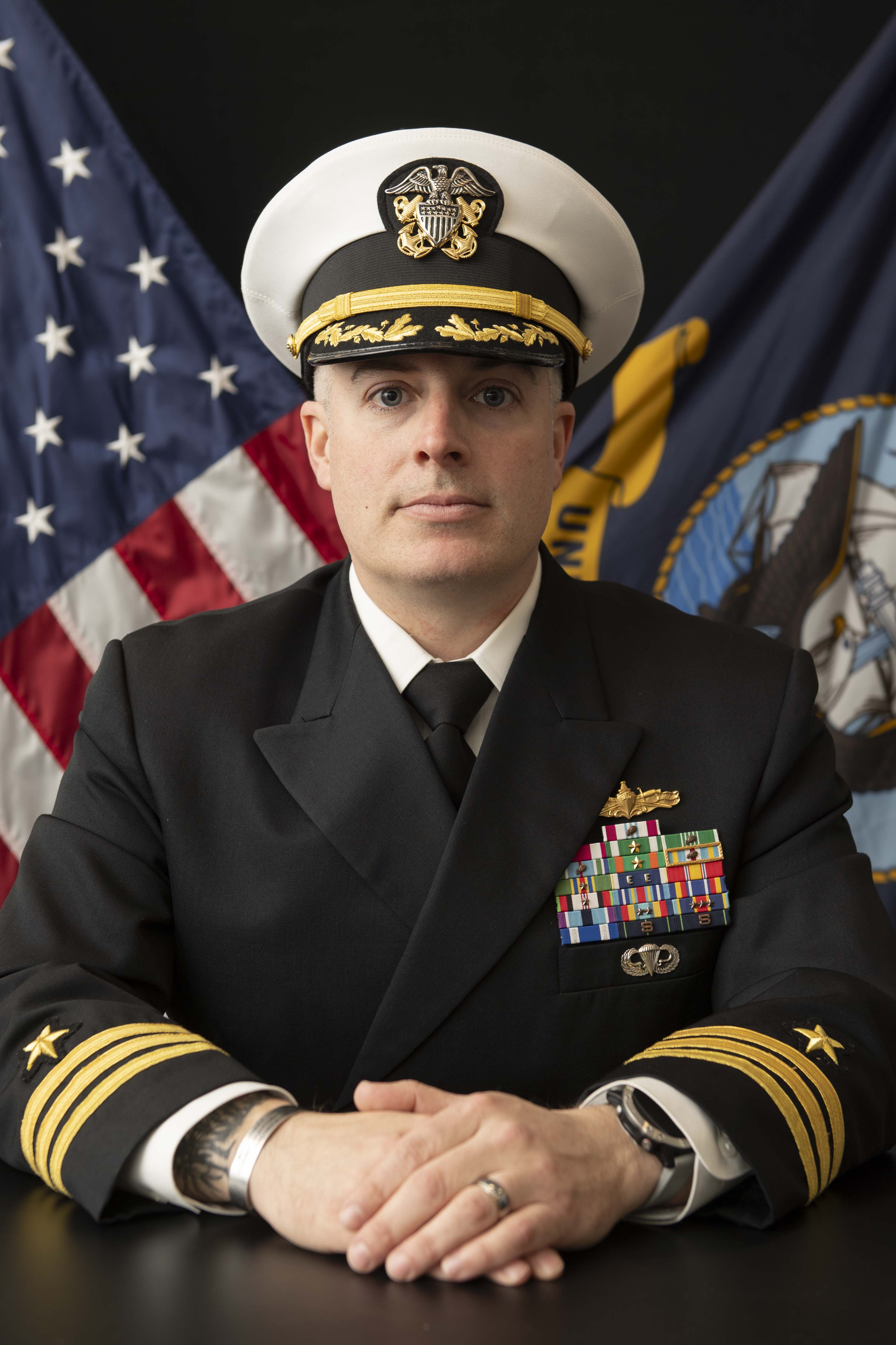 Executive Officer, USS GRAVELY (DDG 107) > Commander, Naval Surface ...