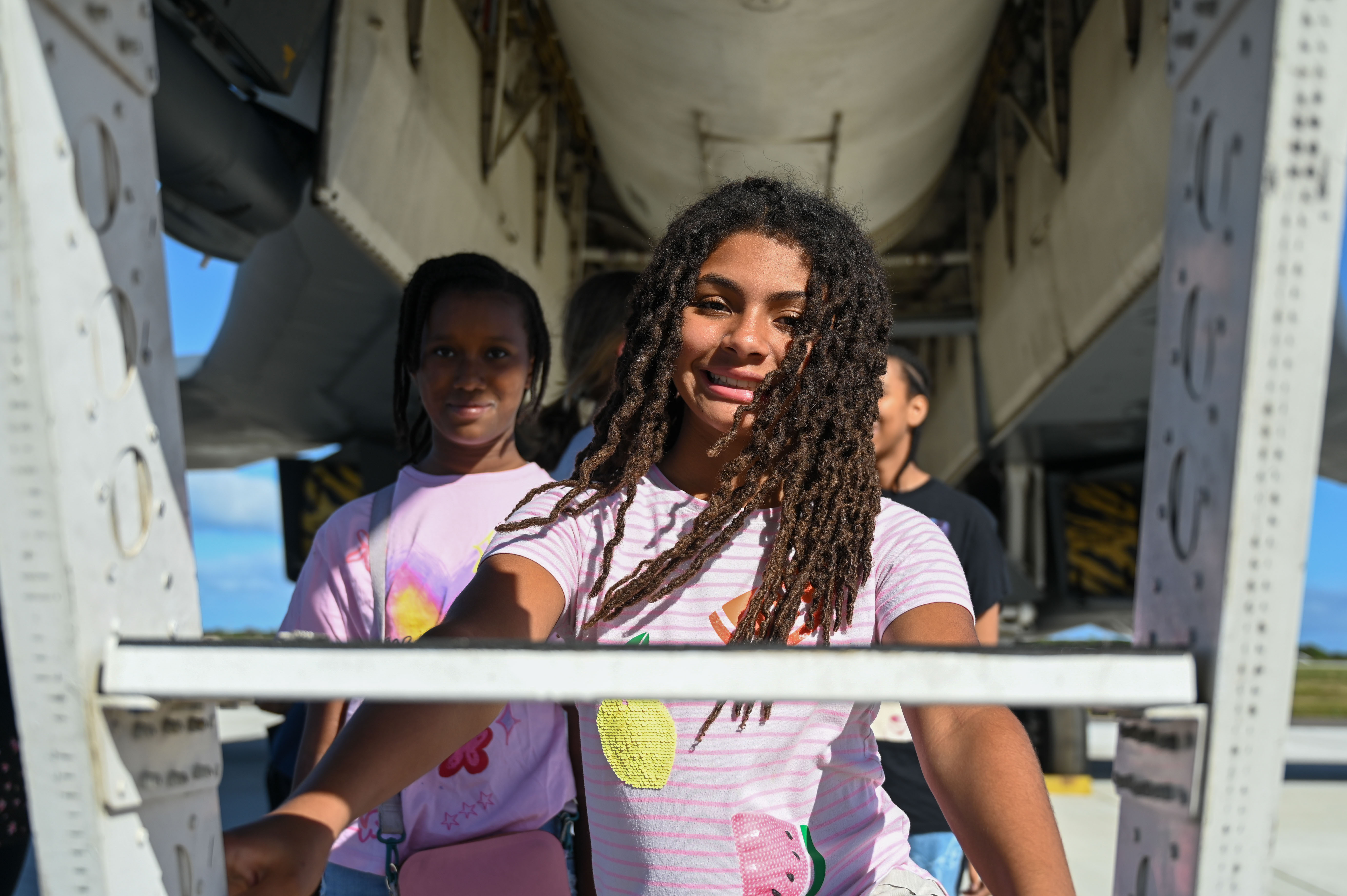 Andersen AFB Girl Scouts receive in-depth tour of B-1 > Andersen Air ...