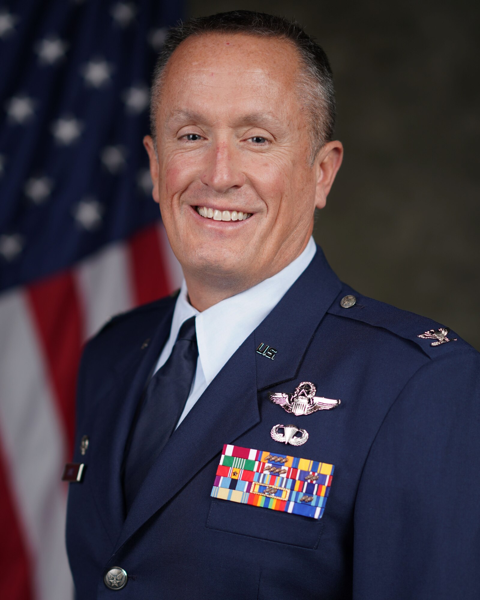 Christopher M. Lutz > 146th Airlift Wing > Leadership
