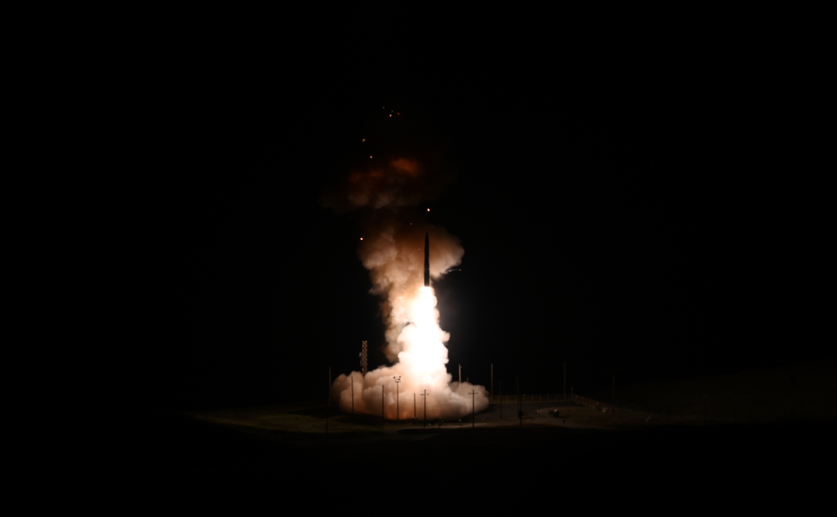 Minuteman III test launch showcases readiness of U.S. nuclear force's ...