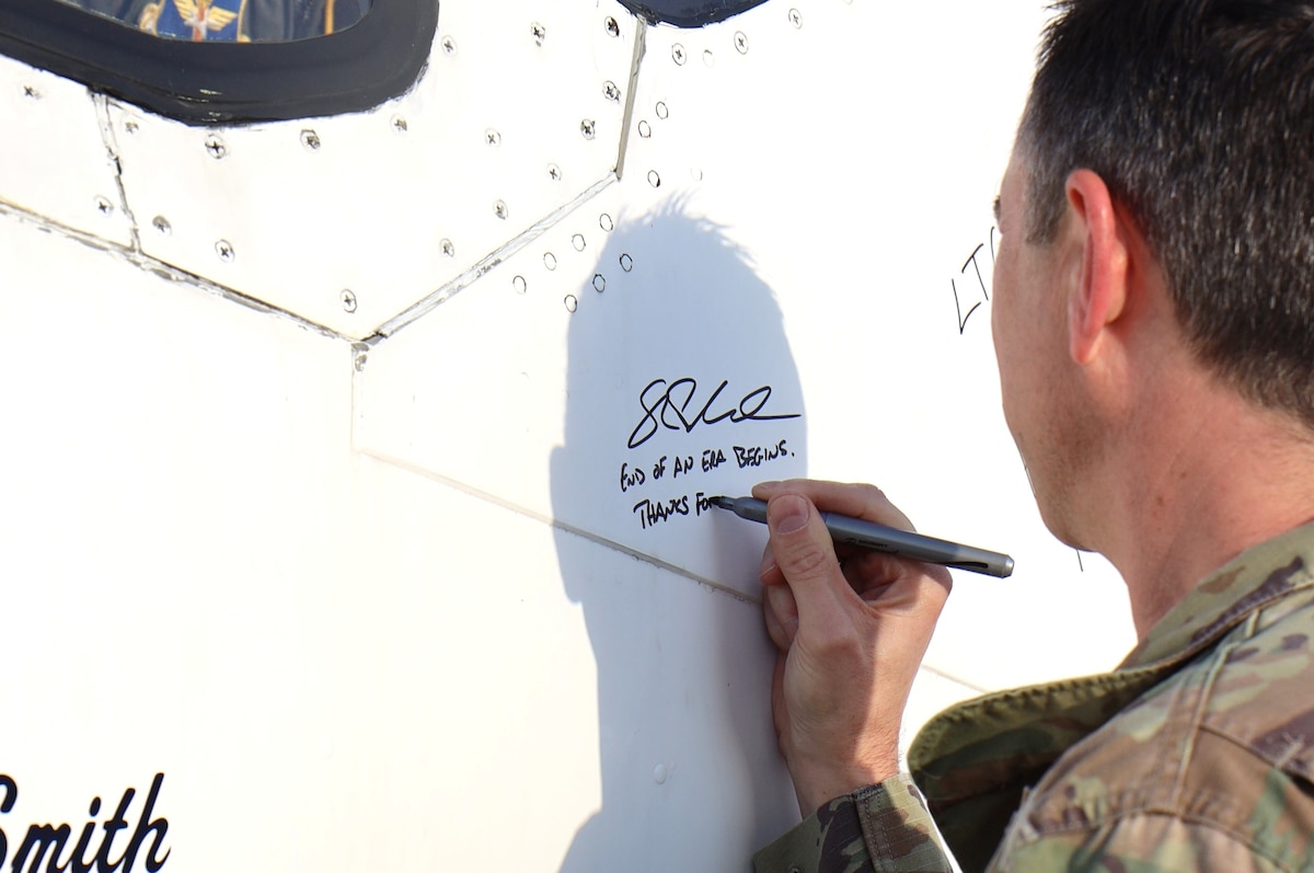 The 479 FTG Bids Farewell to the T-1A Jayhawk > Air Education and ...