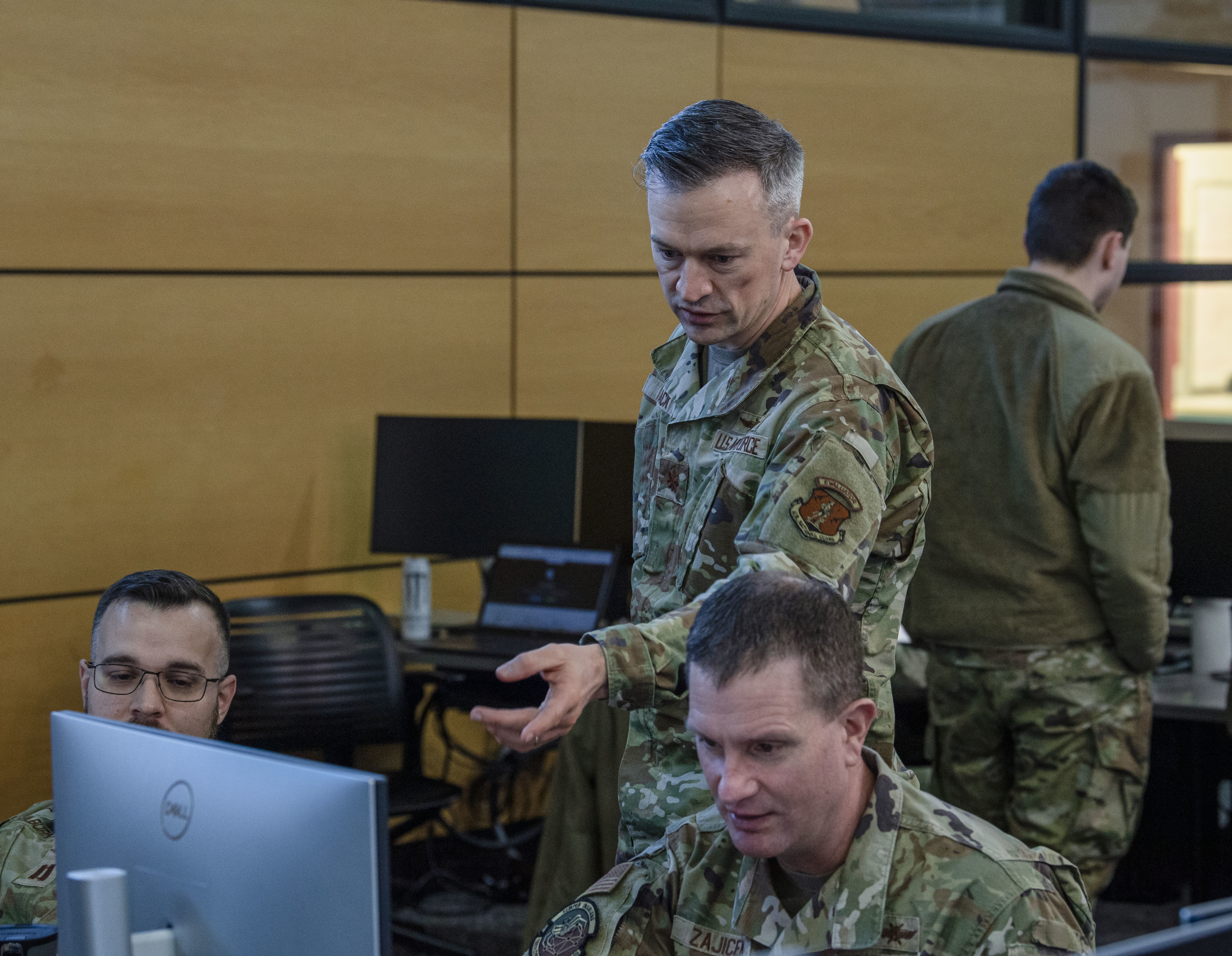 Iowa Wing Joins International Cyber Defense Competition > 165th Airlift ...