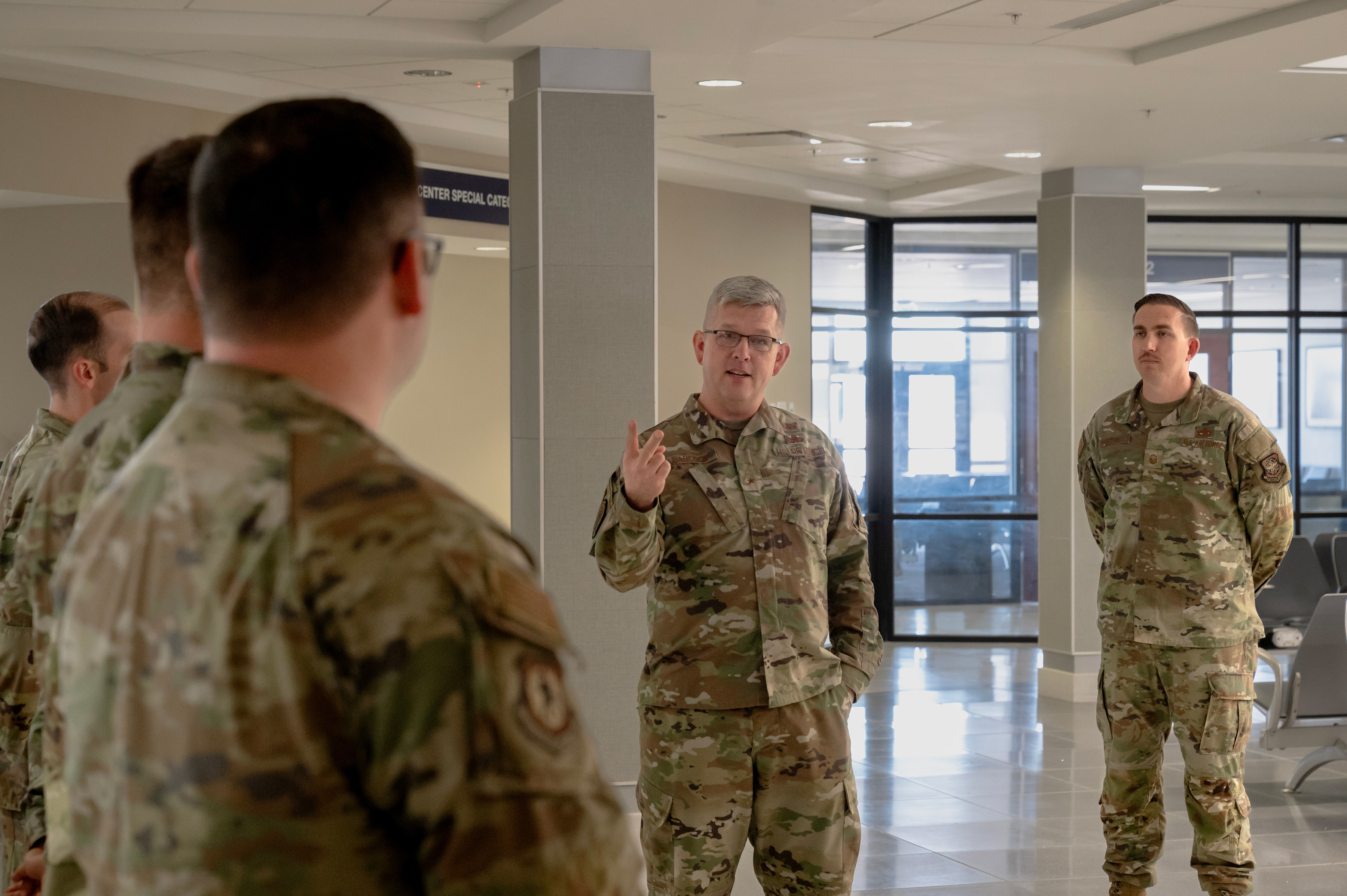 Leadership in action: Gen. Babcock visits Team Charleston > Joint Base ...