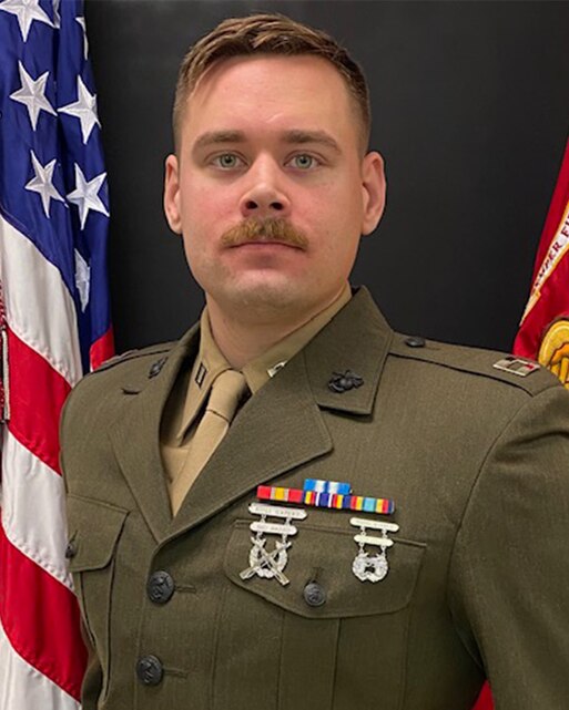 Company Commander > U.S. Marine Corps Forces Reserve > Biography
