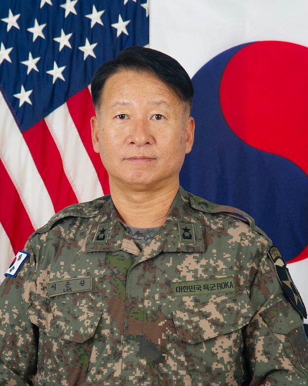 Brigadier General Woon Jang Lee > 2nd Infantry Division (2ID)-Korea > Article Display