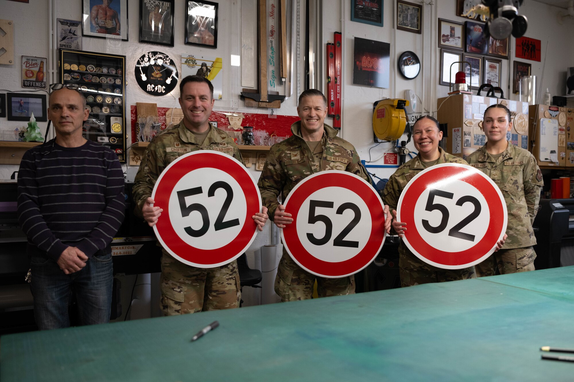 New Speed Signs Honor 52nd Fighter Wing > Spangdahlem Air Base > Press ...