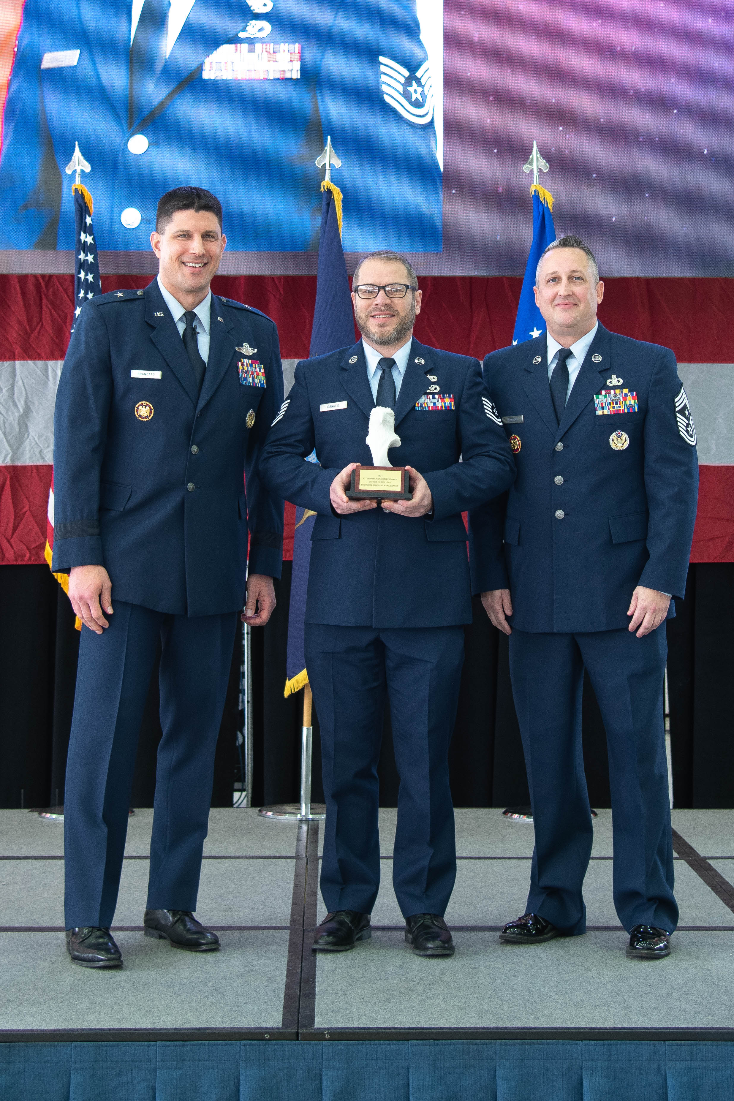 Wing awards outstanding Airmen, employees > 127th Wing > Articles