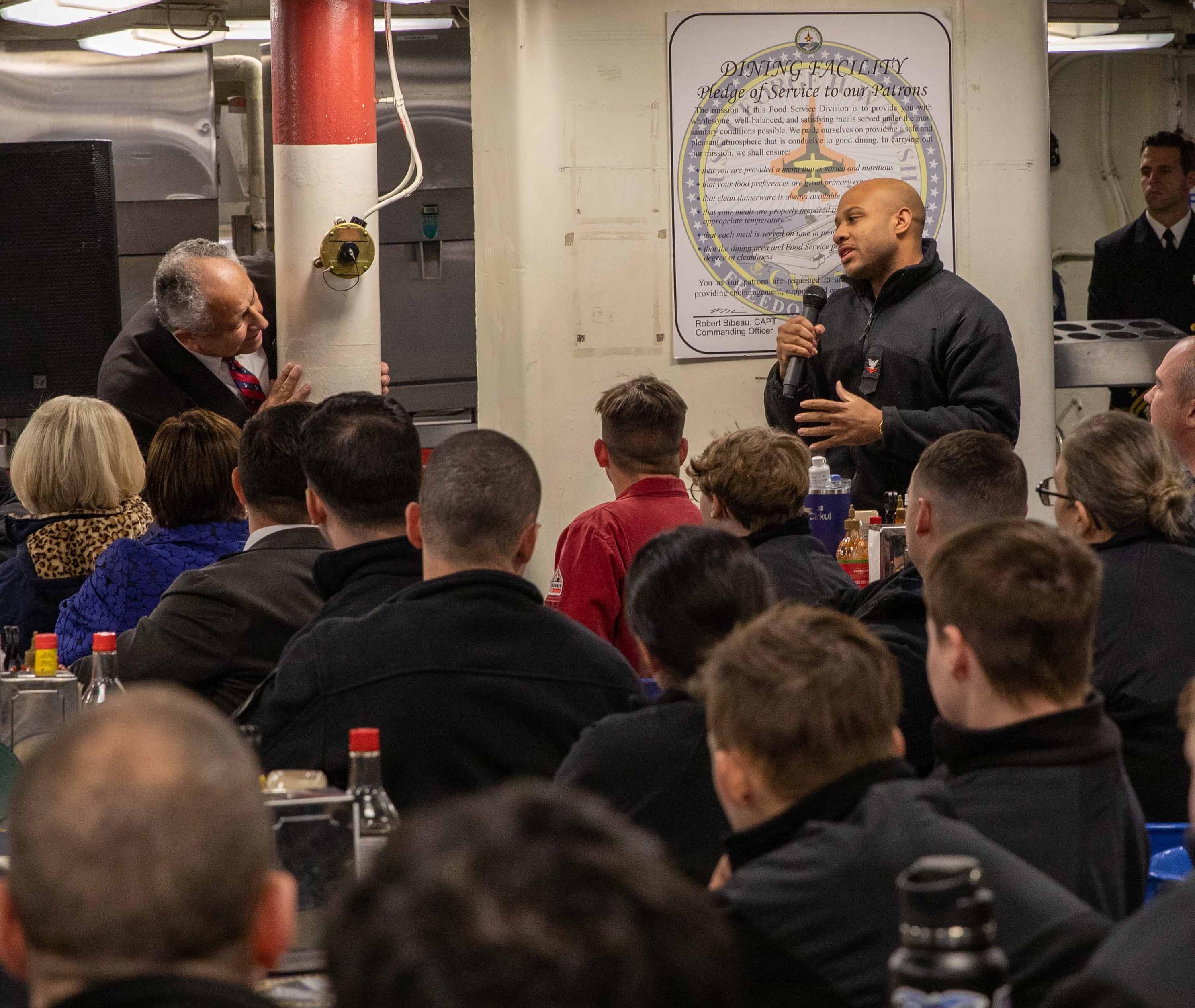 Secretary of the Navy visits USS George H. W. Bush > United States Navy ...