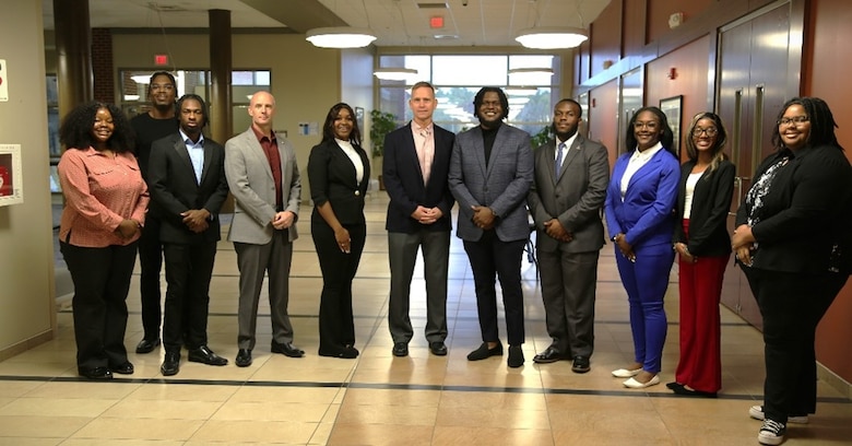 U.S. Marine Corps Logistics Command > Marine Corps Logistics Command