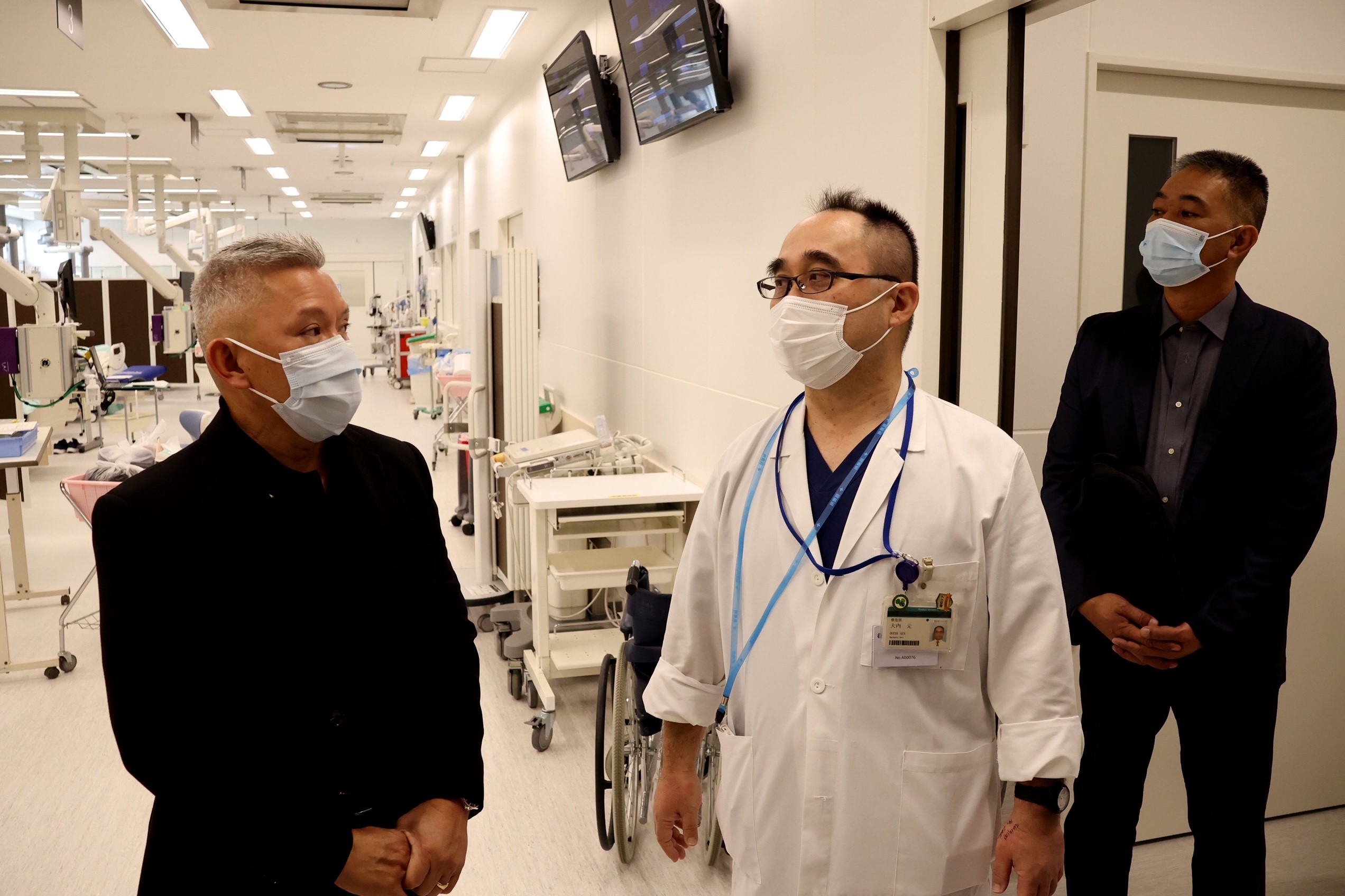 U.S. Naval Hospital Okinawa Staff Tour the University of the Ryukyus New Facility > Navy ...