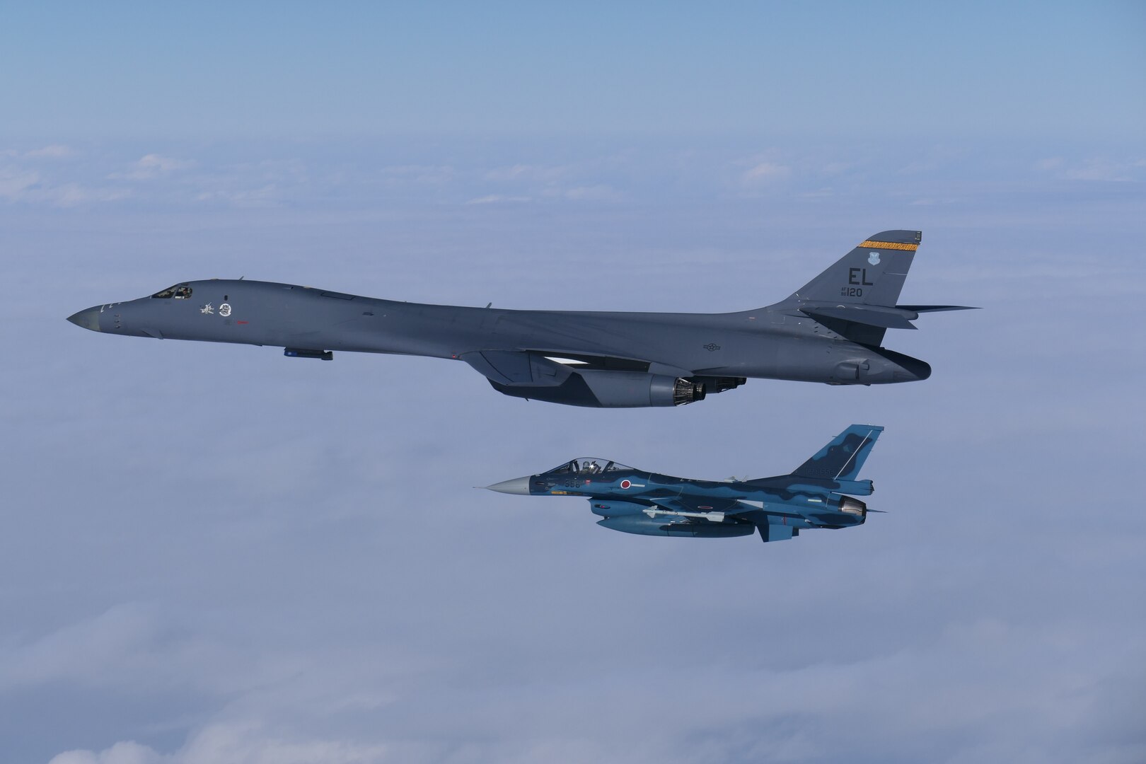 United States and Japan Conduct Bilateral Flight > U.S. Forces Japan ...