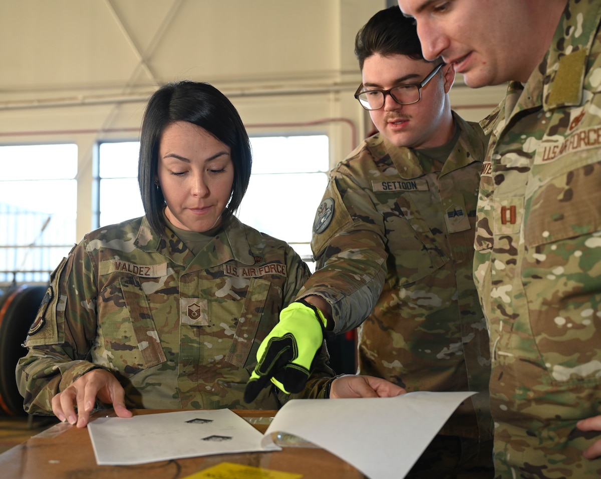 21 LRS Airmen and Space Systems Command Team Up to Revolutionize ...