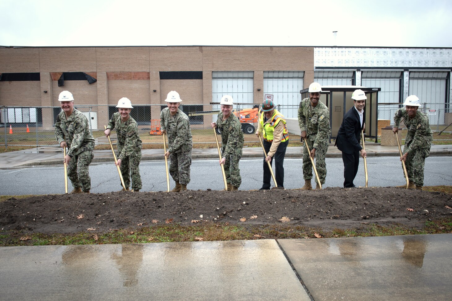 Groundbreaking Ceremony Marks Start of TRIDENT Refit Facility Expansion ...