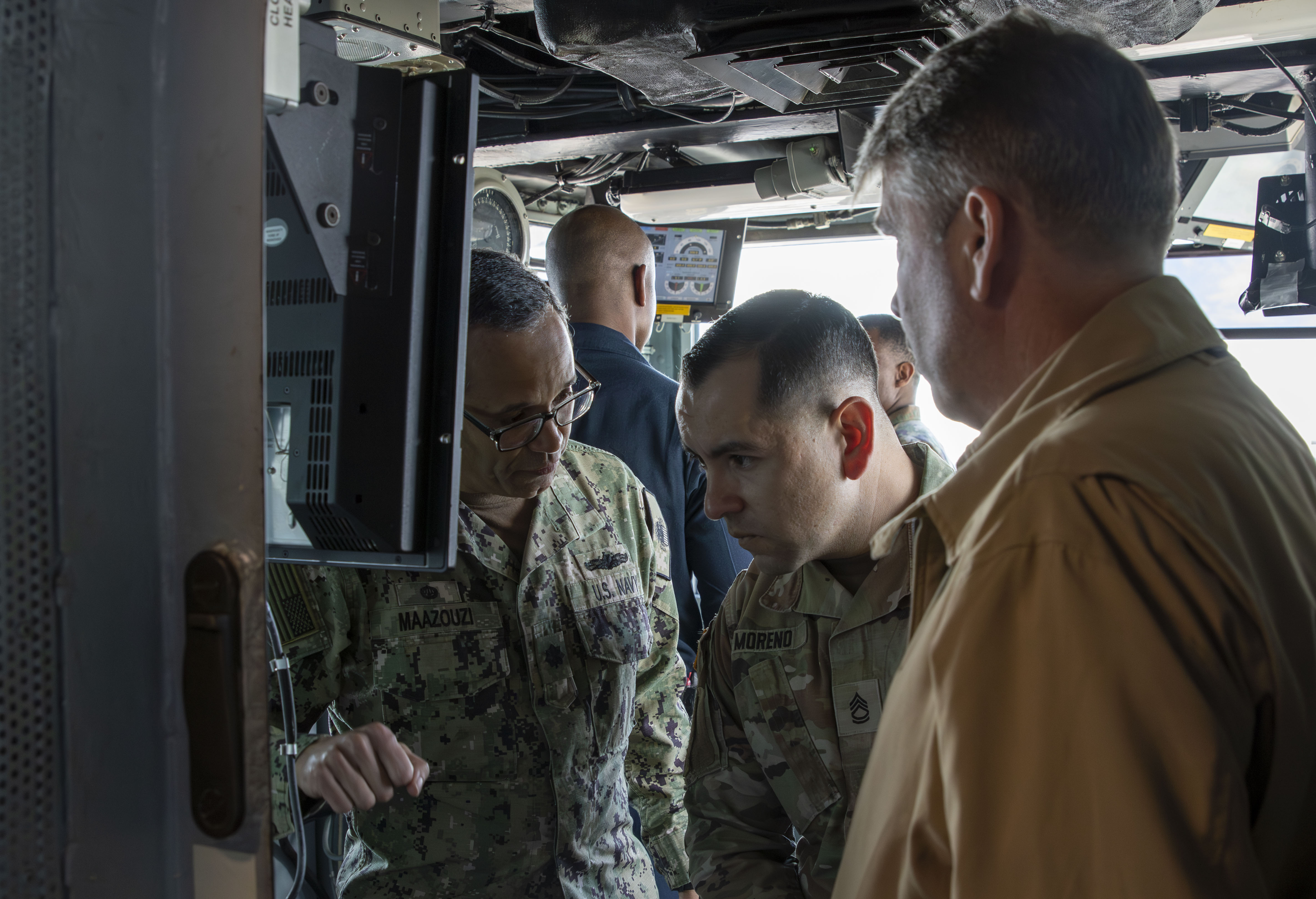 DLA Energy Americas Carrier Tour > Defense Logistics Agency > News ...