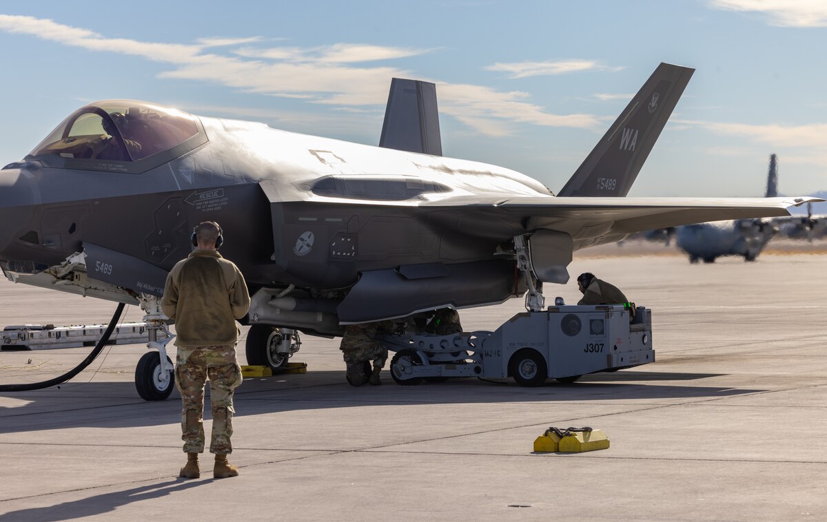 Guard and Reserve Test Center Leads F-35 Combat Operations Testing ...