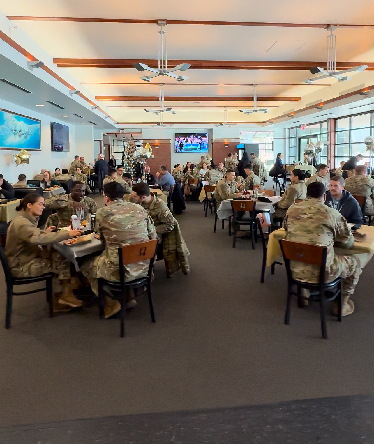 Pudgy's grand re-opening! > Joint Base McGuire-Dix-Lakehurst > Article ...