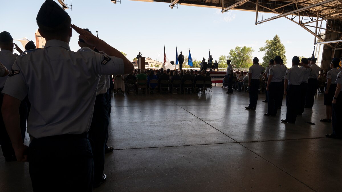319th Reconnaissance Wing Welcomes New commander > Grand Forks Air ...