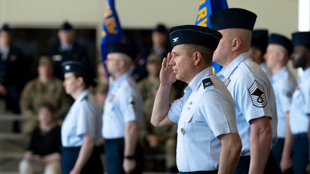 319th Reconnaissance Wing Welcomes New commander > Grand Forks Air ...