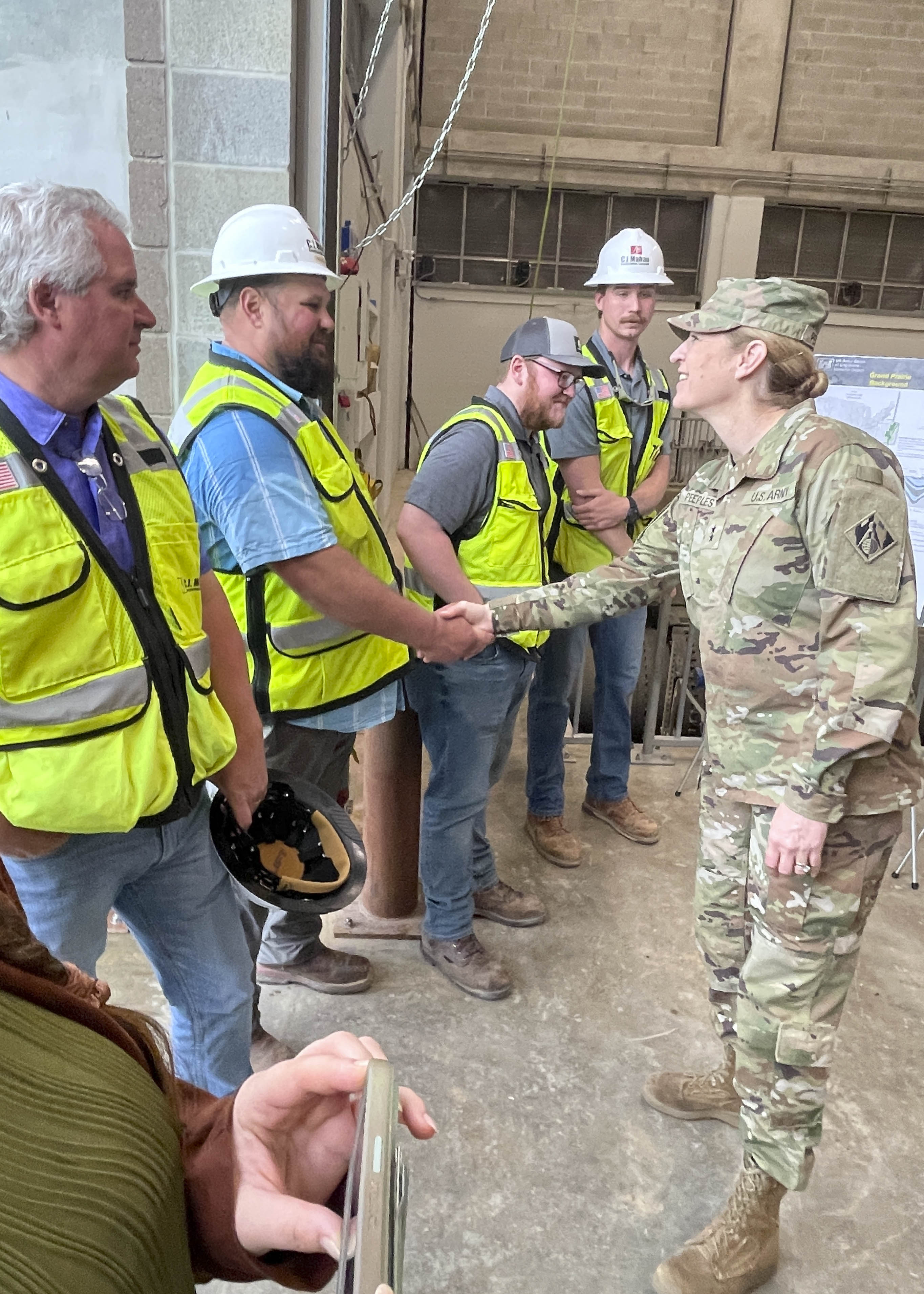 Project Tour | MVD Commanding General visits Grand Prairie Pumping ...